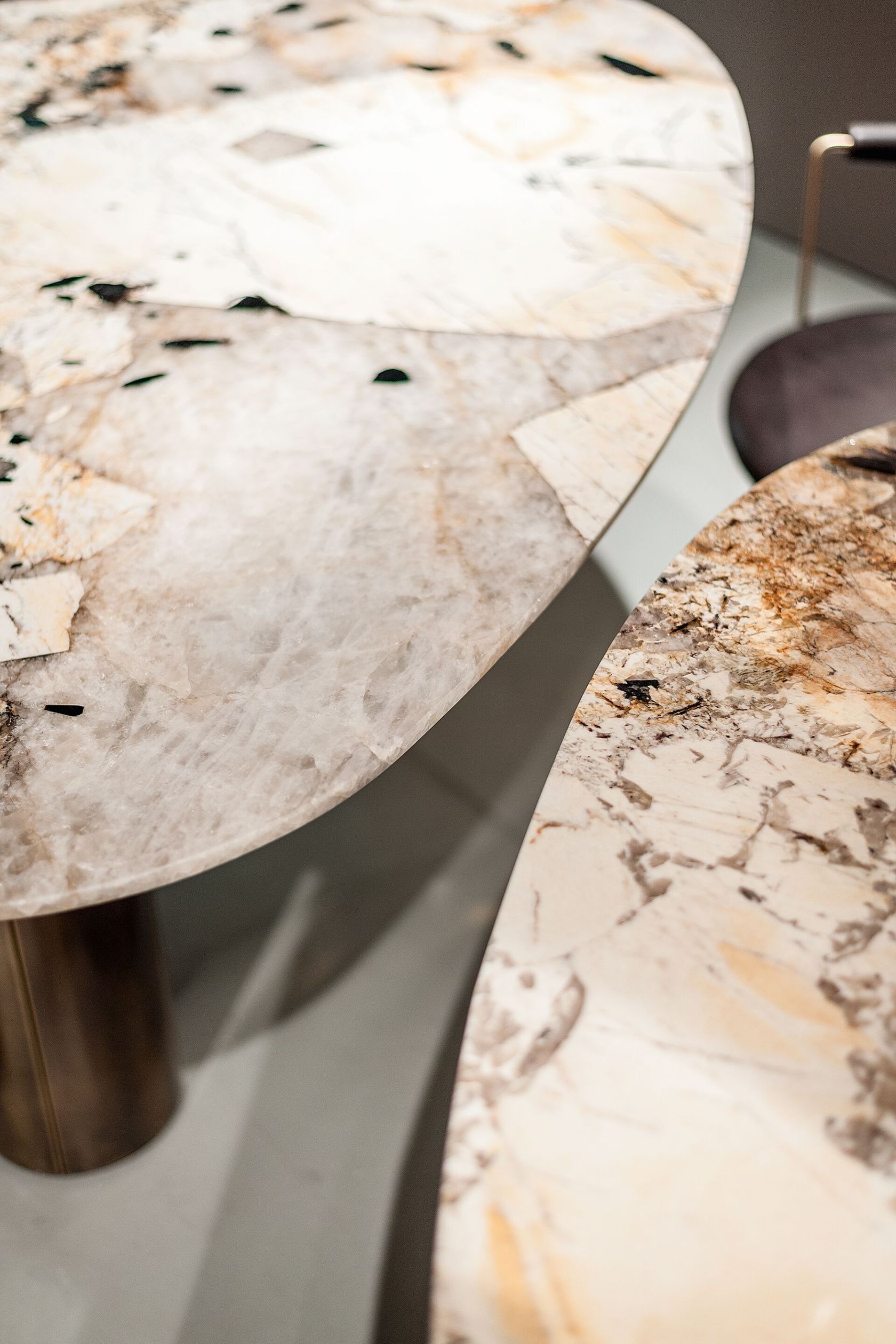 LAGOS Table By Baxter