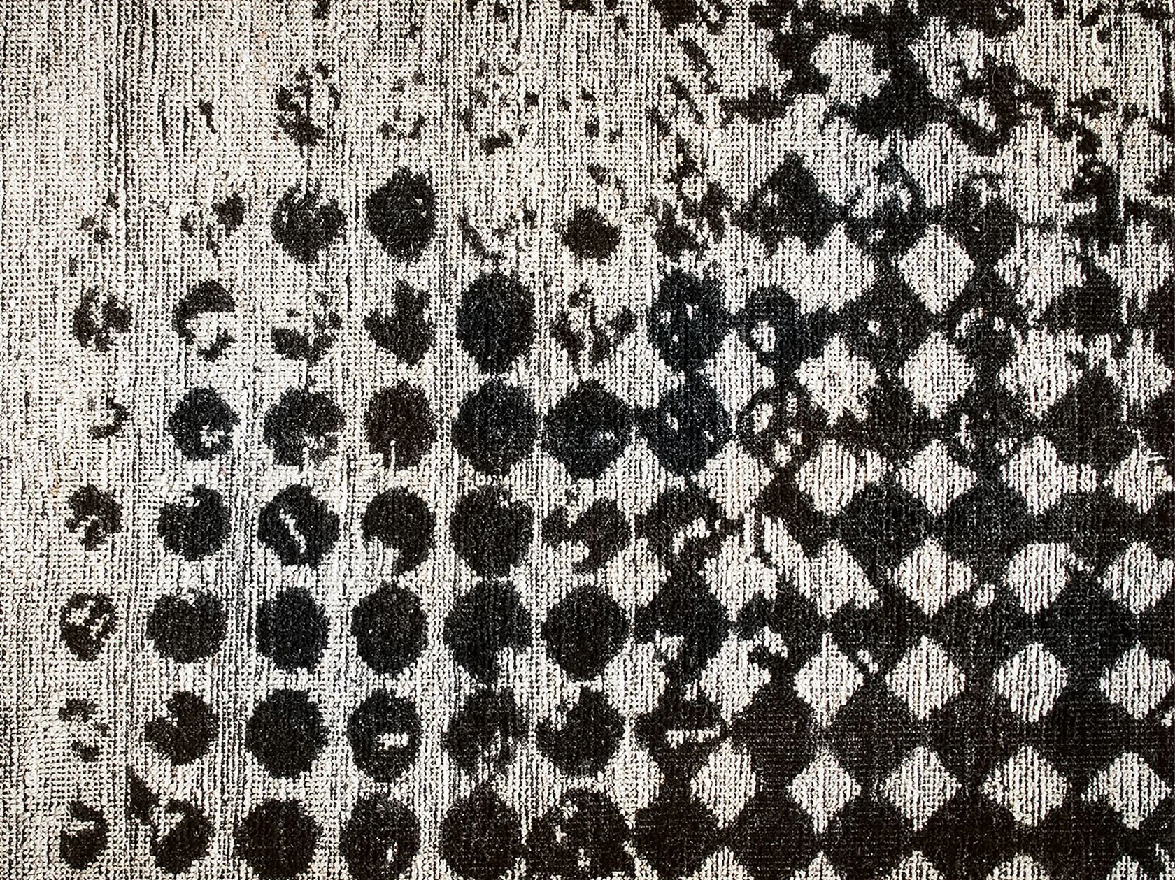 SCARLET POIS Rug By Baxter | design Draga & Aurel