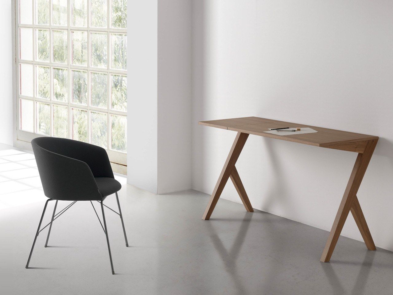 BECO Solid wood writing desk By Kendo Mobiliario | design Luis Alberto ...
