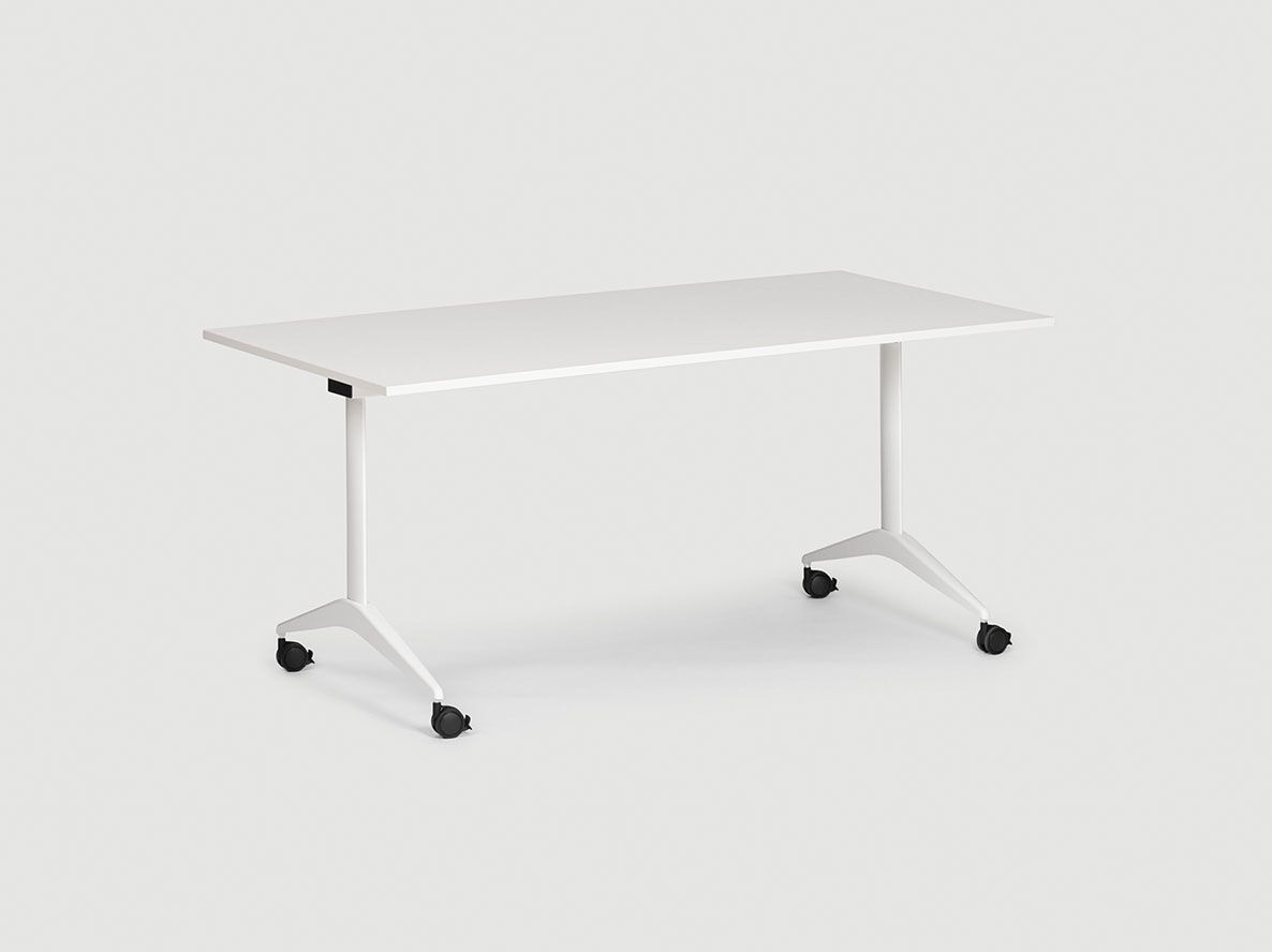 FLEX swivel table bold Mesa de reunión By BENE