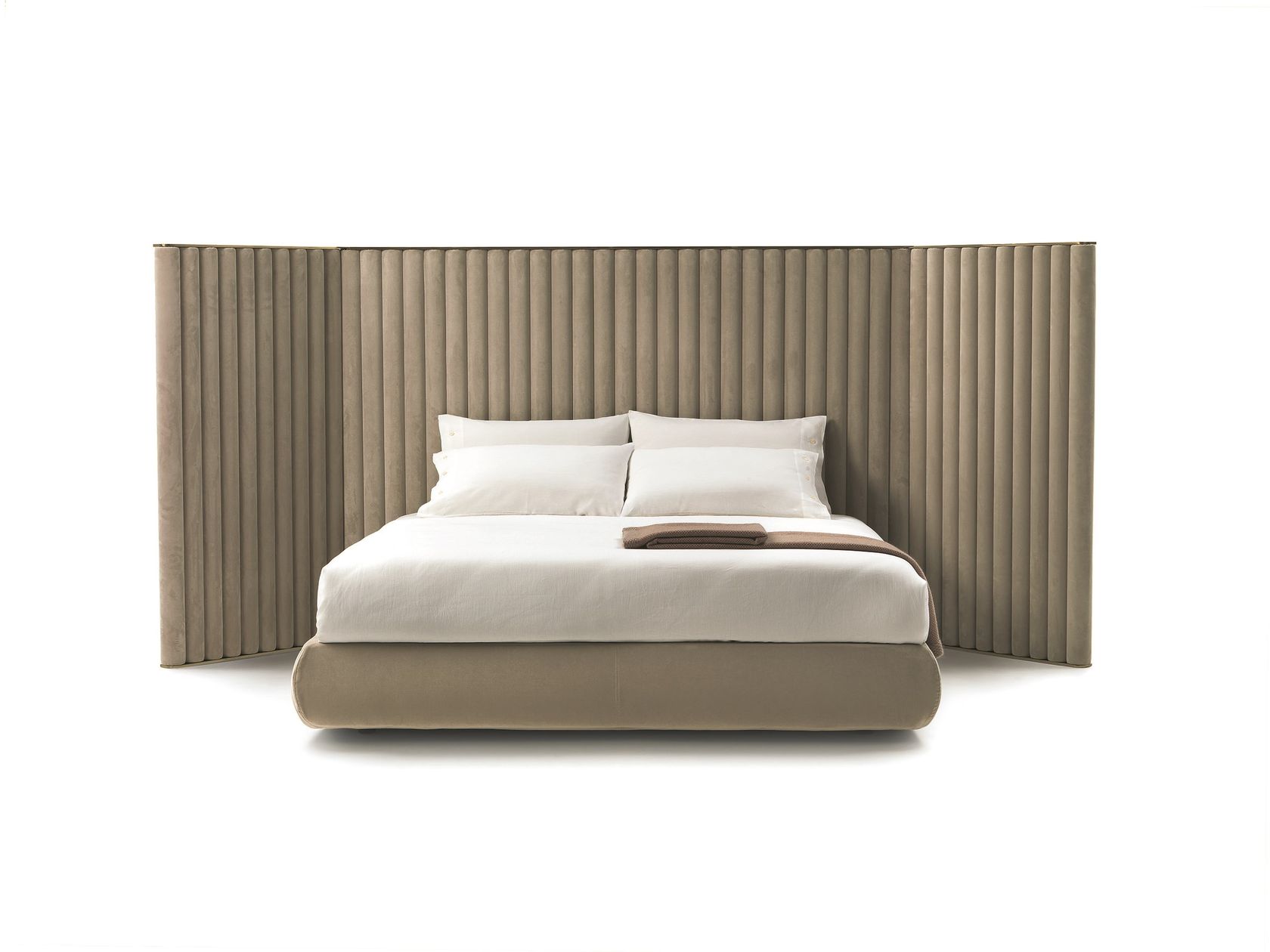 Fabric double bed with high headboard BIARRITZ | BIARRITZ SLIM By Flexform design Samuel Accoceberry