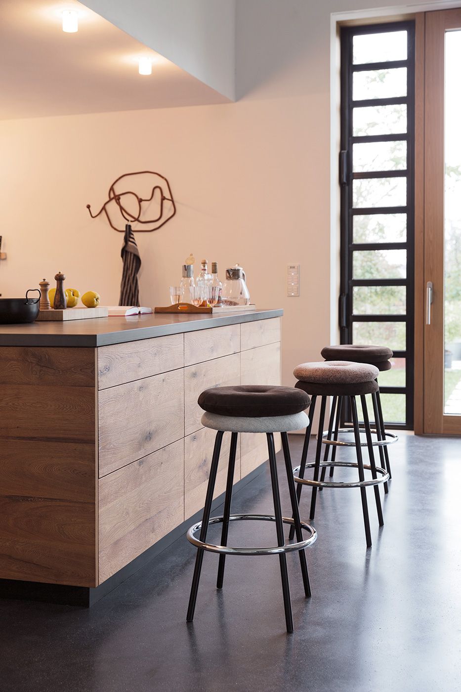 BIG TOM | Stool High stool with integrated cushion By Richard Lampert ...