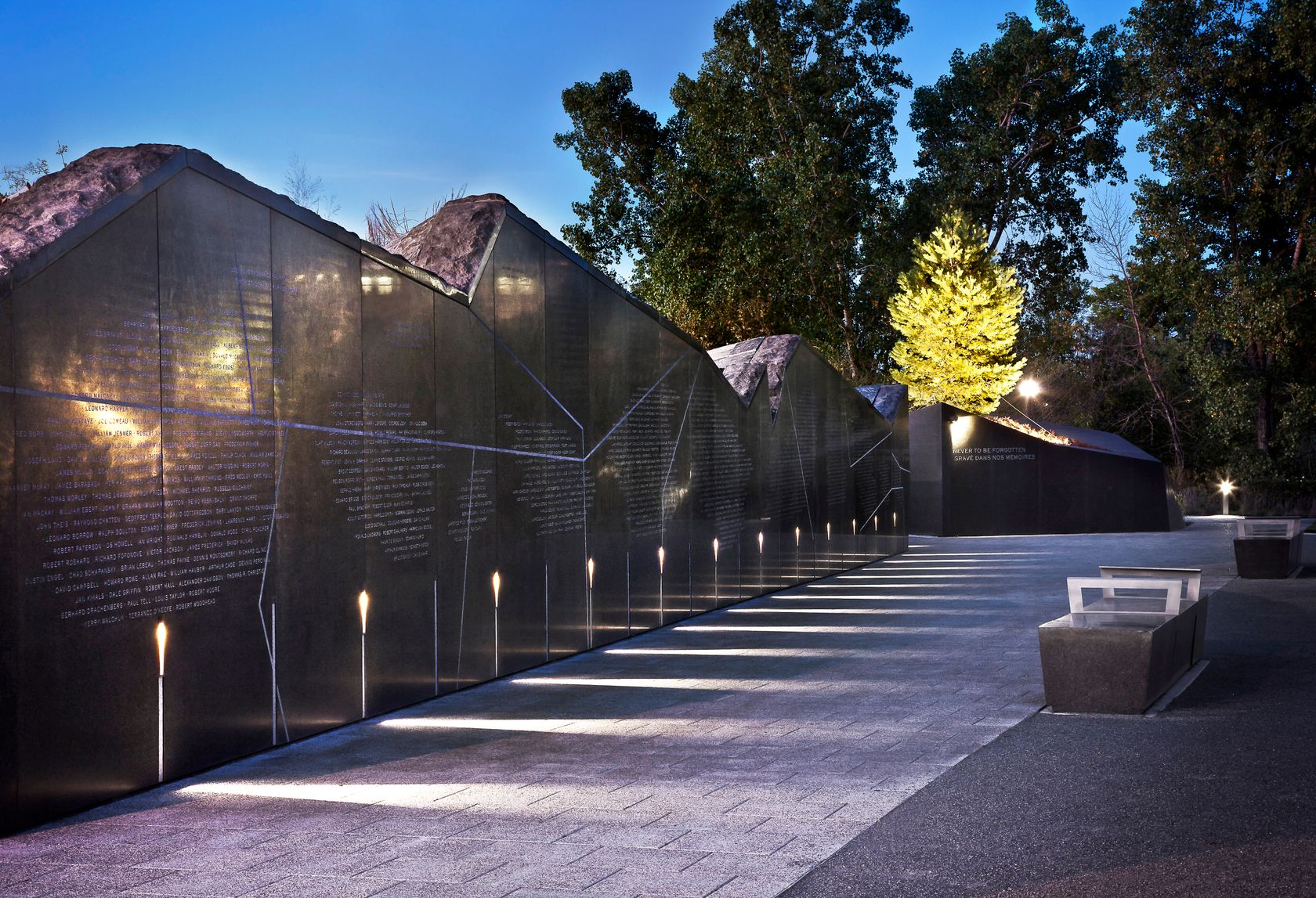 BLINKER LED wall-mounted steplight By SIMES