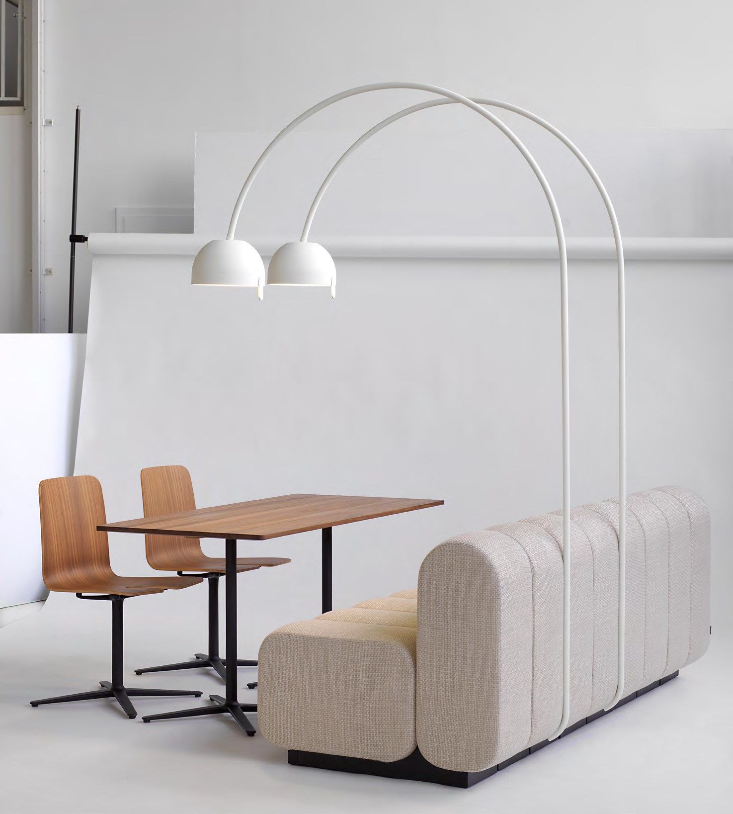 BOB LIGHT LED adjustable arc lamp By Blå Station | design Stefan ...