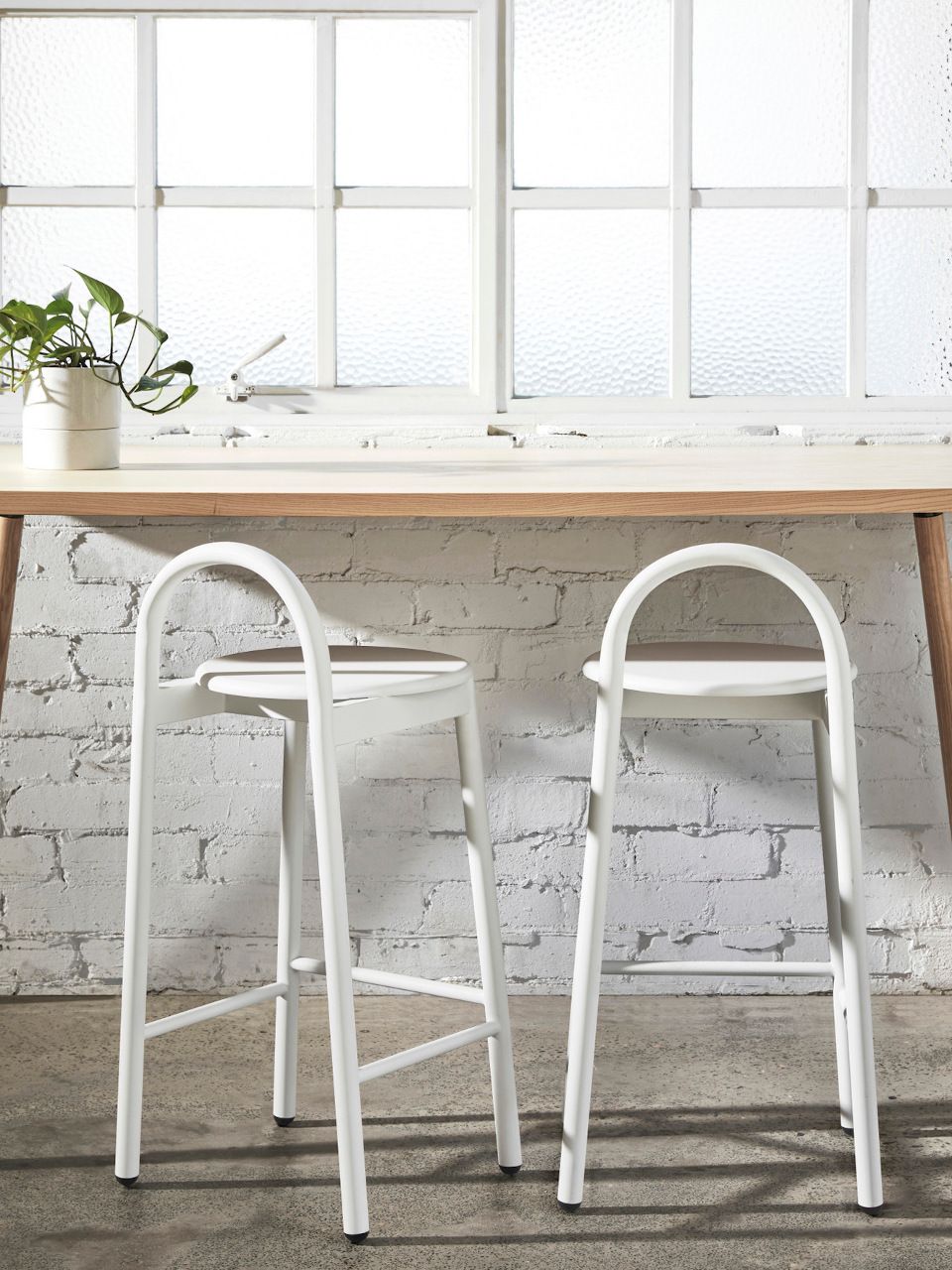 BOBBY | Garden stool By DesignByThem design Daniel Tucker