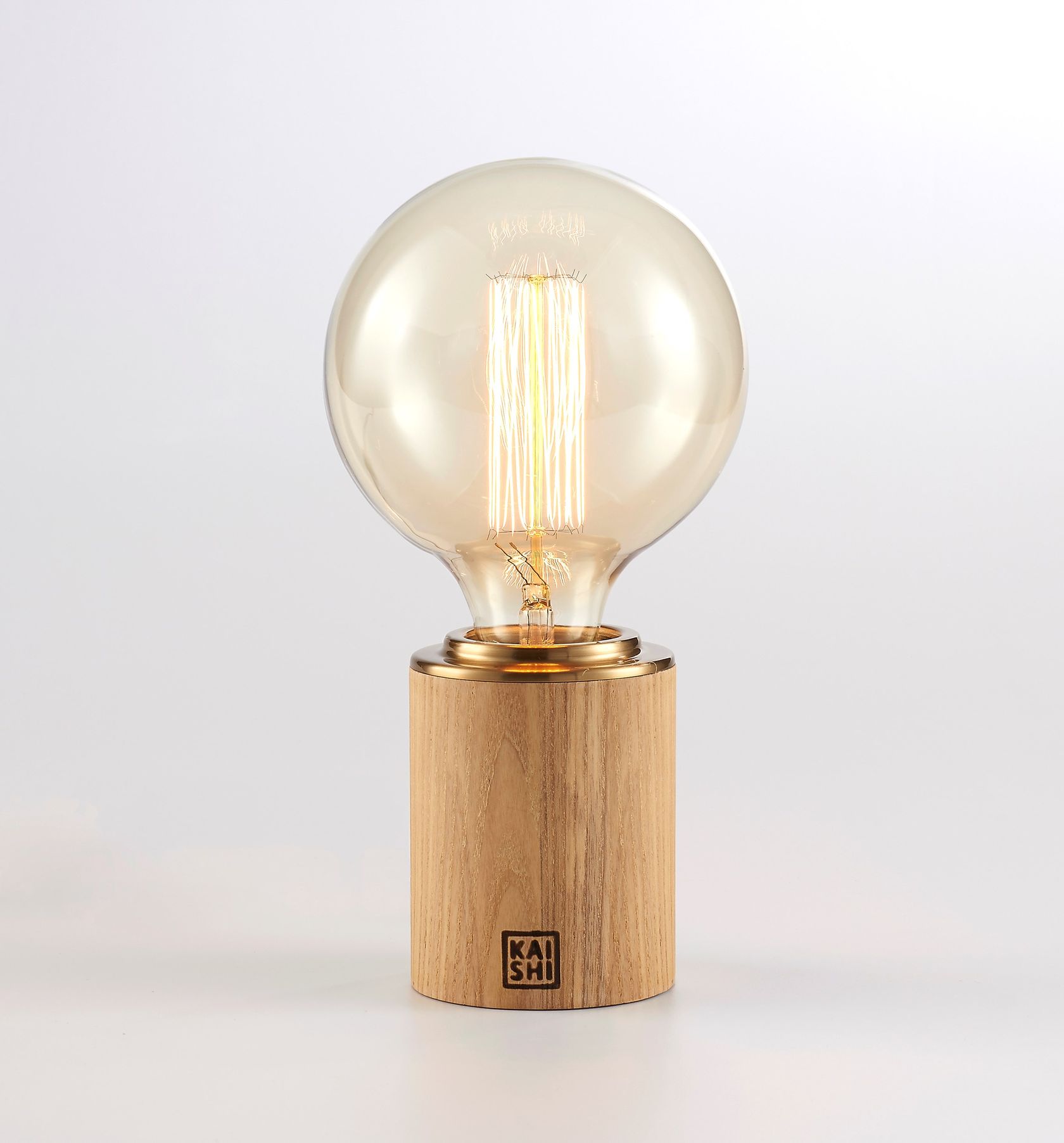 BOLE | Table lamp By KAISHI design Hugo Tejada