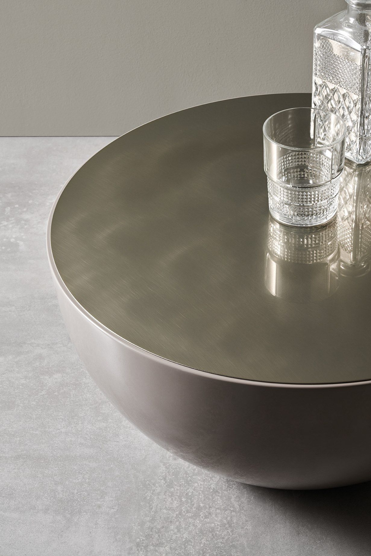 BONGO Coffee table By Meridiani | design Andrea Parisio