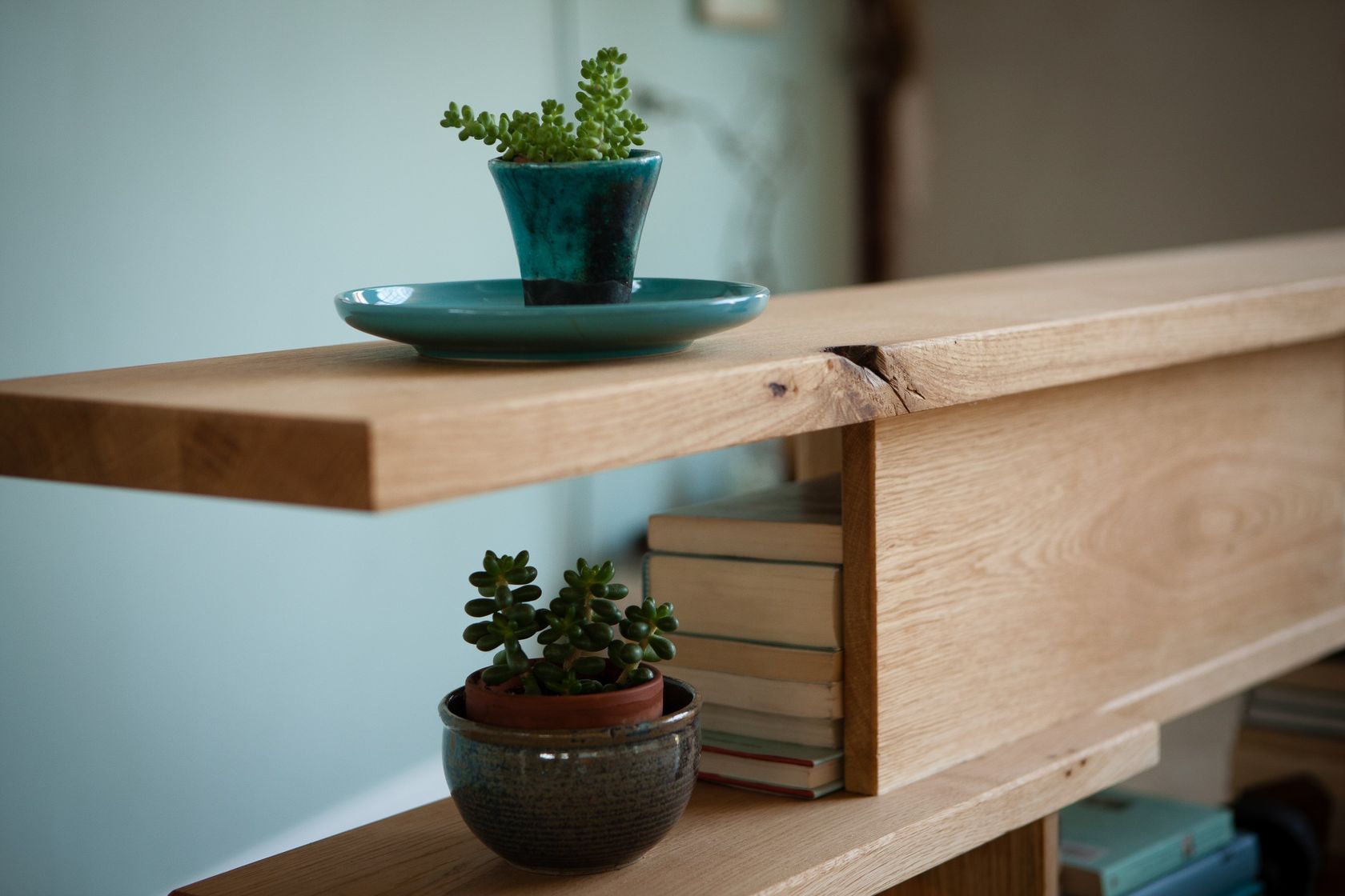 Freestanding double-sided oak bookcase with TV stand BOUQUIN By Xilolab