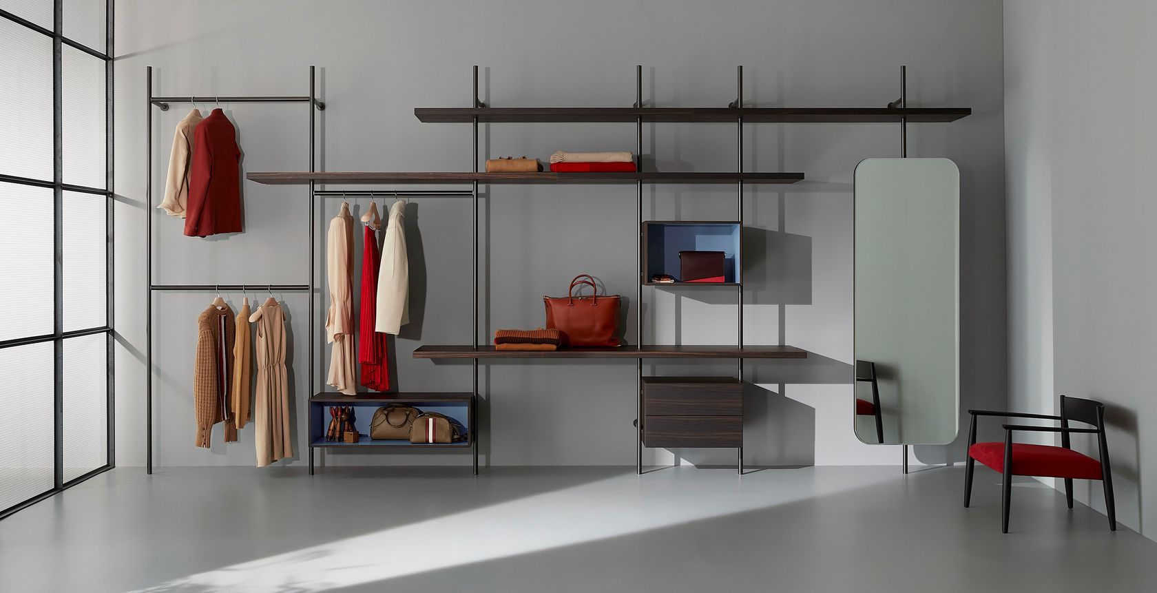 BOUTIQUE MAST By Porro design Piero Lissoni