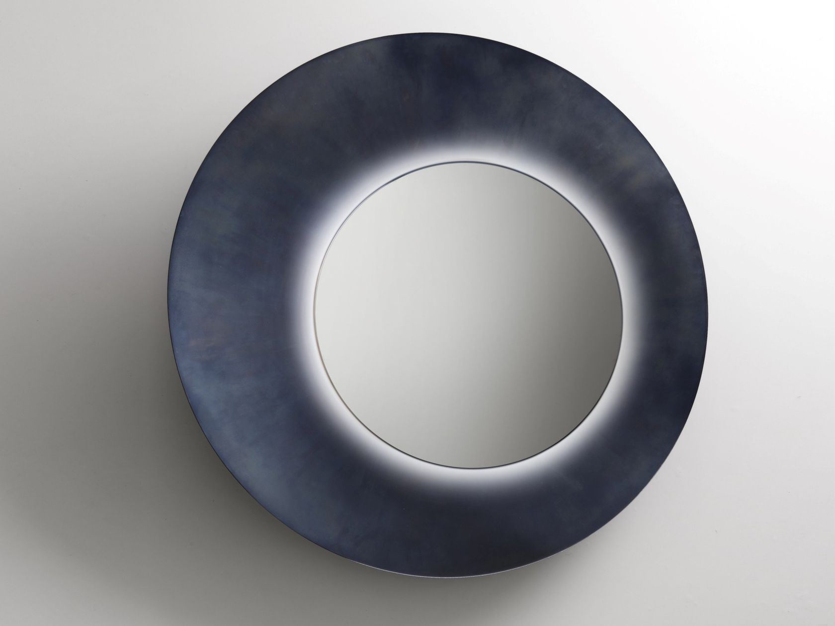 DE CASTELLI: Metal working and furniture | Archiproducts