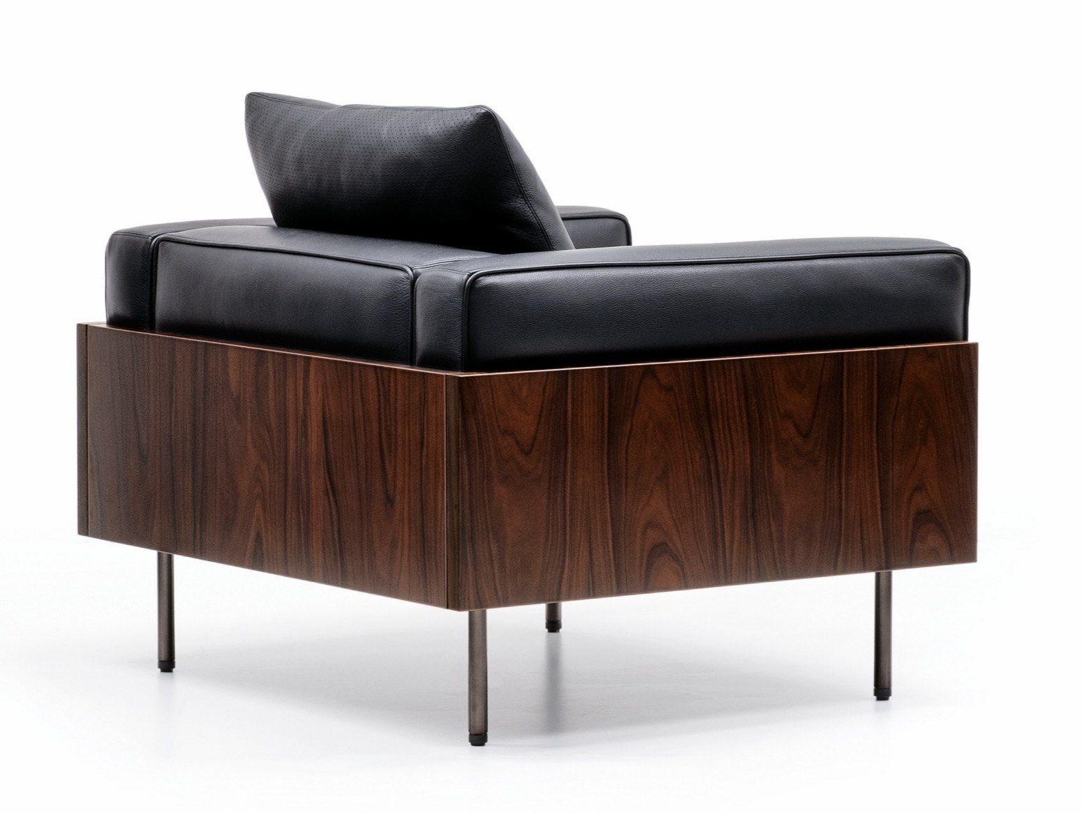 BRASILIA Leather armchair with armrests By Minotti | design Marcio ...