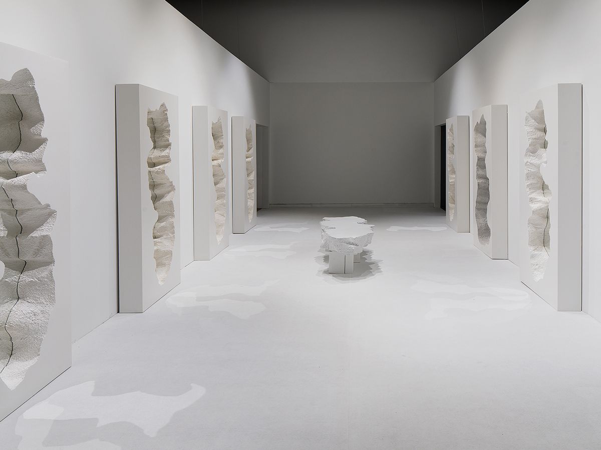 Framed mirror BROKEN MIRROR By Gufram design Snarkitecture
