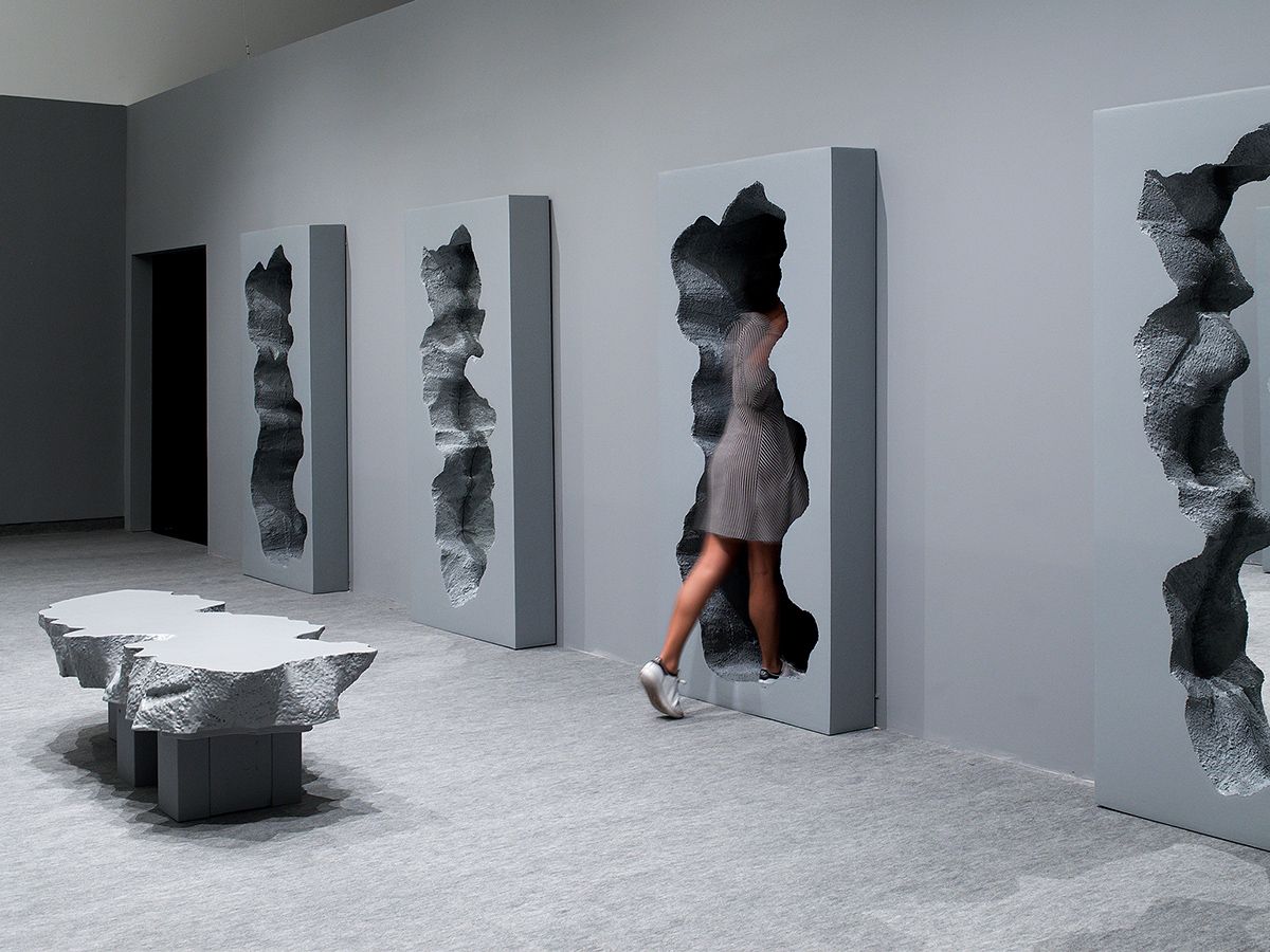 Framed mirror BROKEN MIRROR By Gufram design Snarkitecture