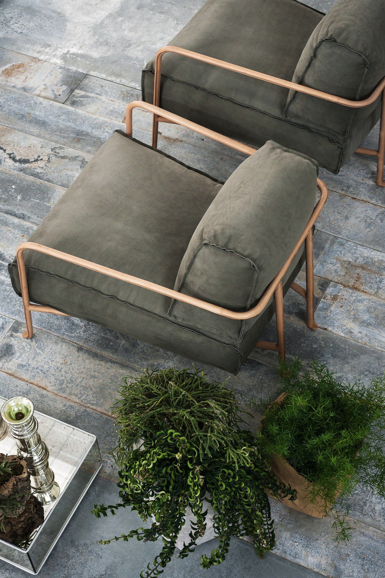 BRUXELLES - POLTRONE Leather armchair By BAXTER | design Paola Navone