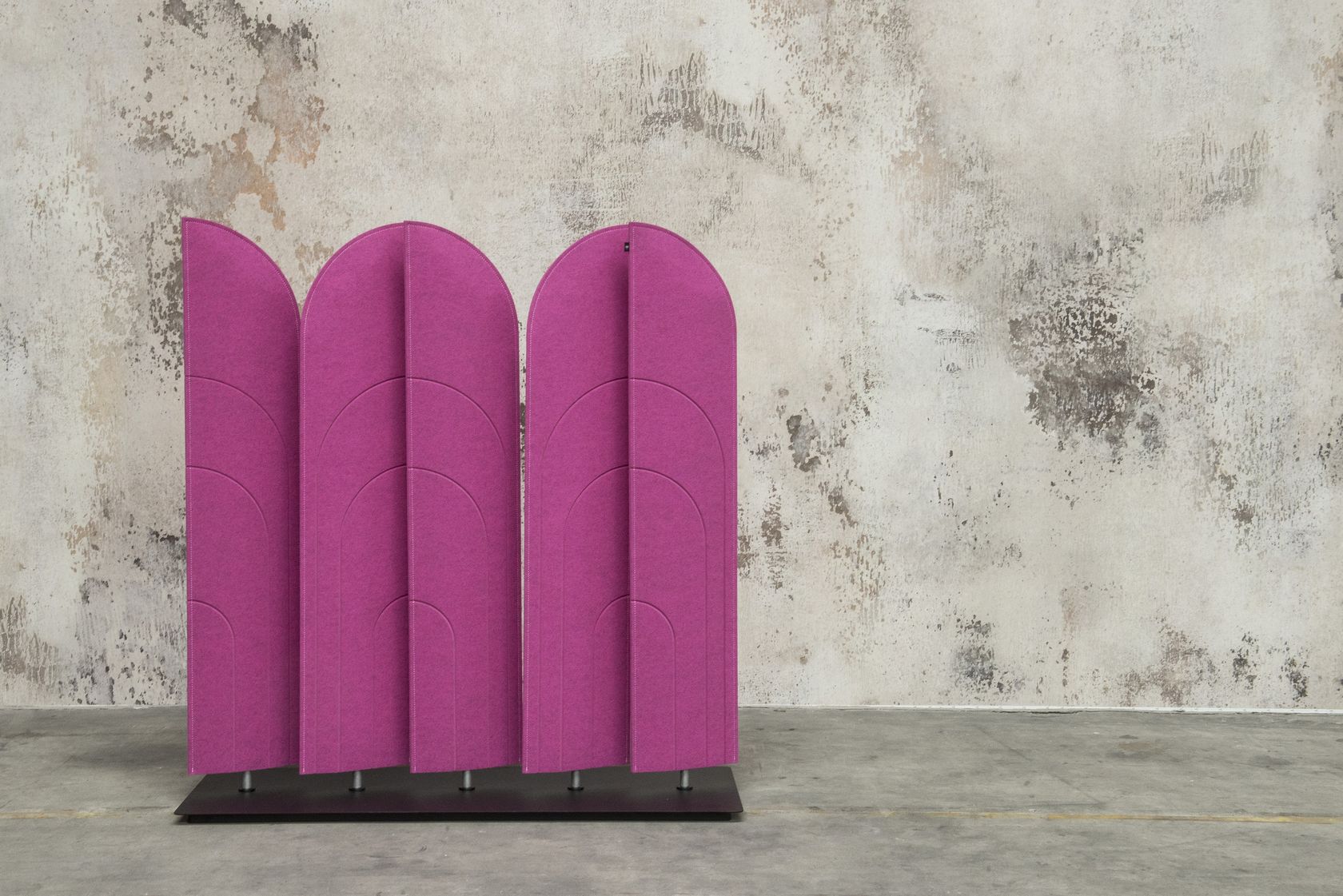BuzziBlinds Felt room divider By BuzziSpace