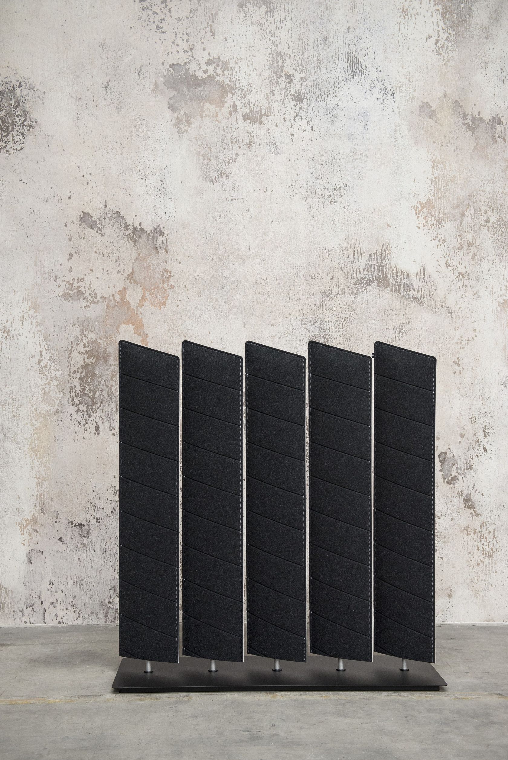 BuzziBlinds Felt room divider By BuzziSpace