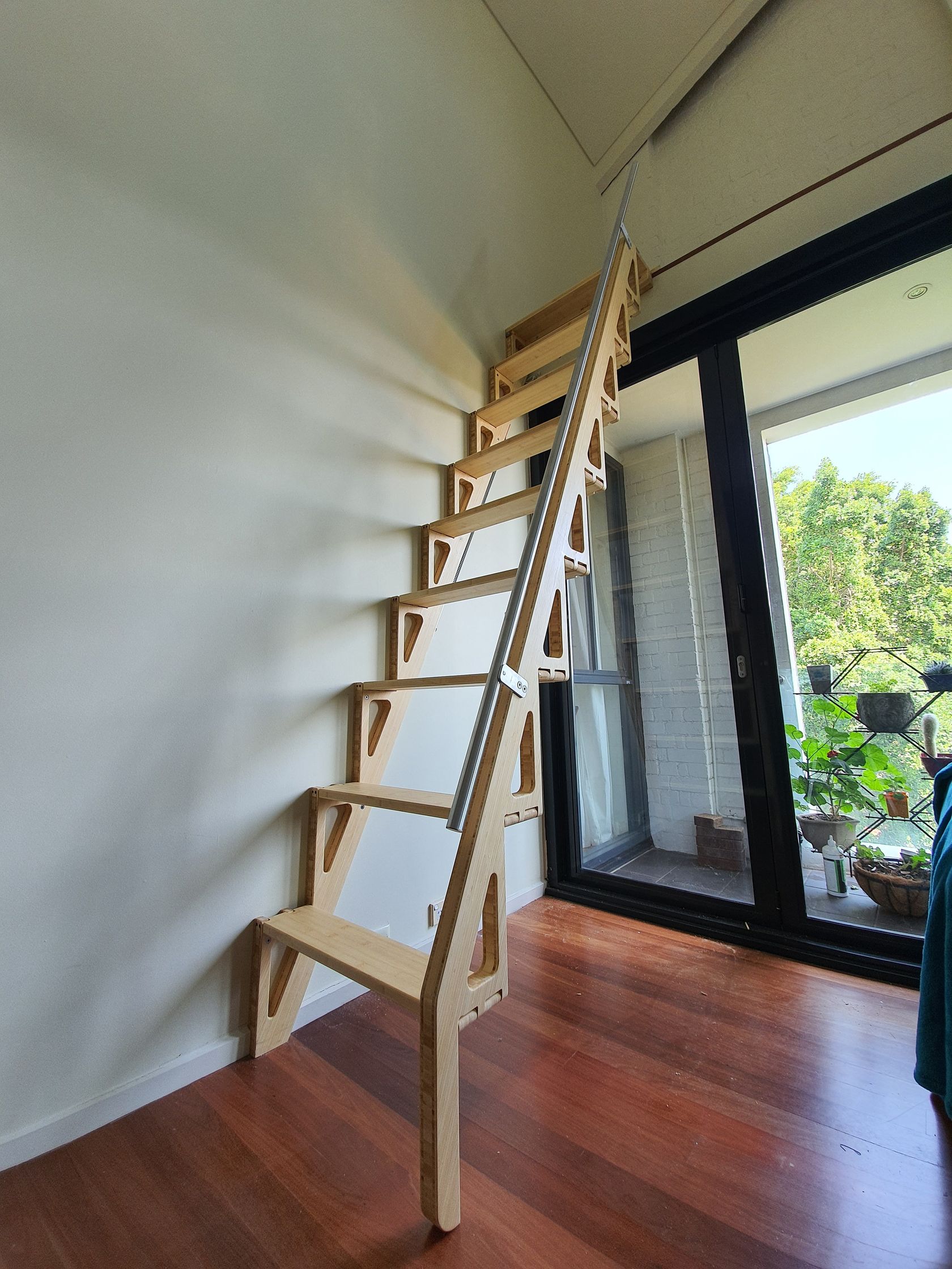 Bcompact Bamboo Hybrid Ladder Bamboo retractable ladder By Bcompact