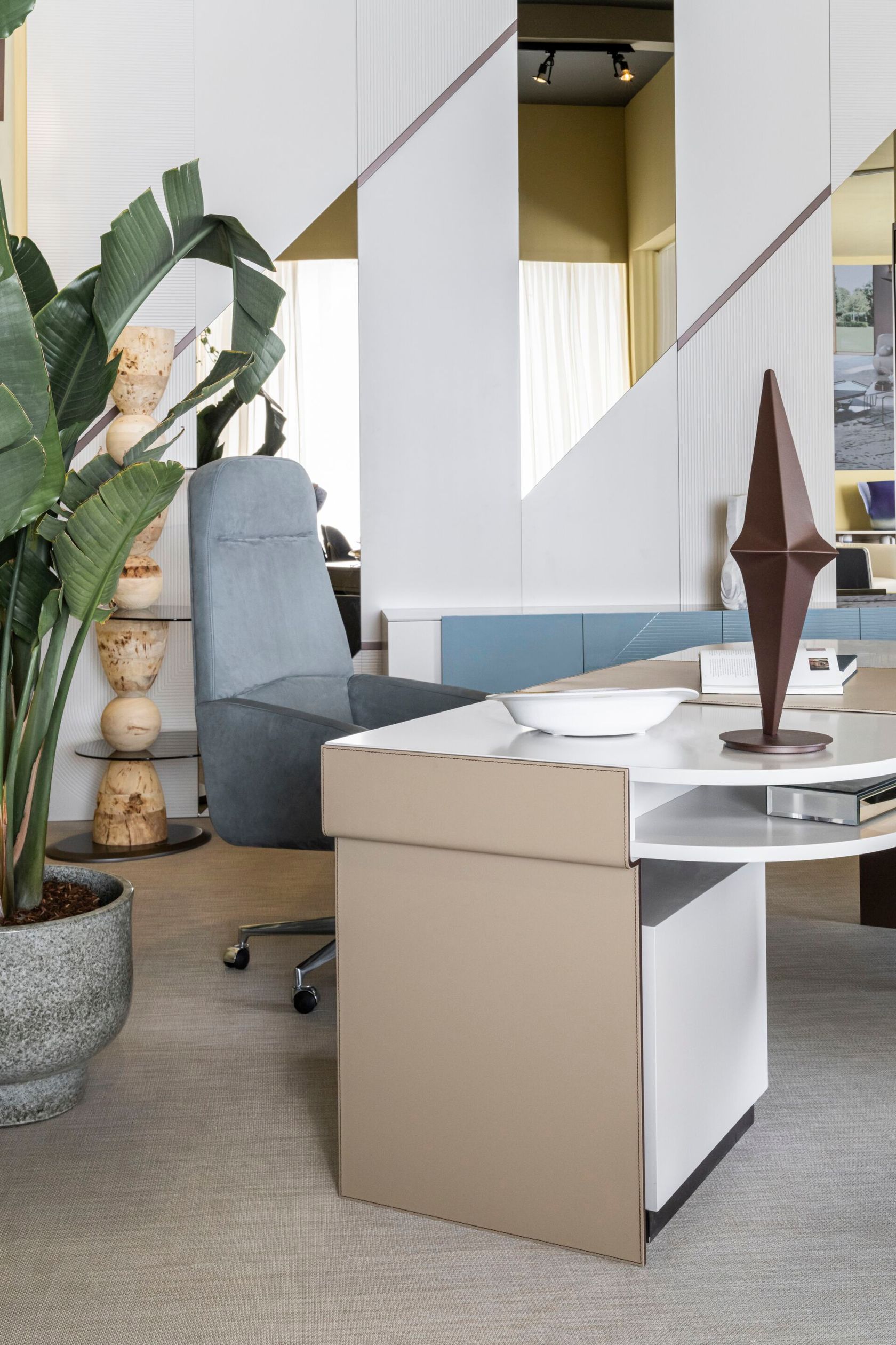 PLUME 写字台 By Bizzotto Italia