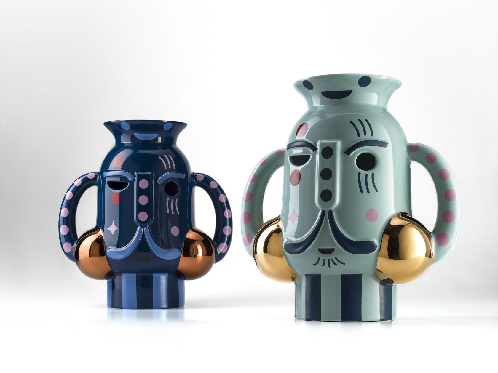 KINGVASE Sculpture By Bosa