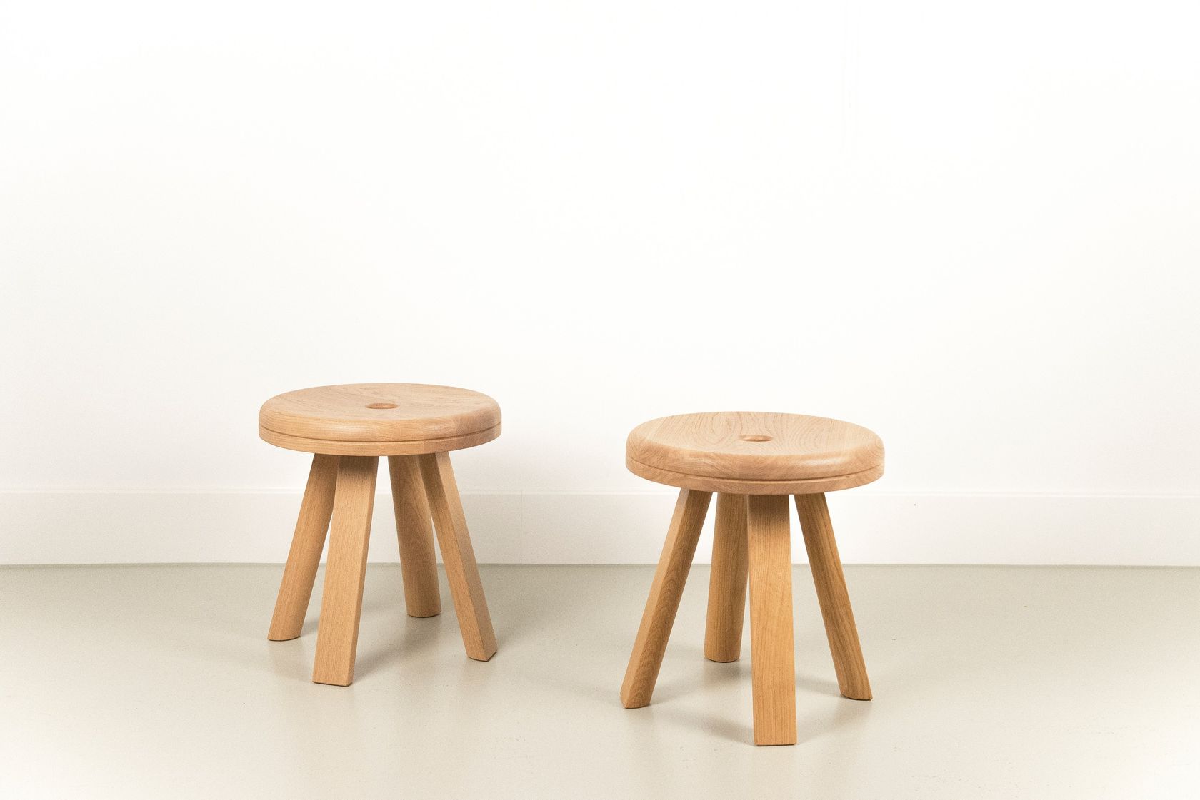 BuzziMilk Upholstered low wooden stool By BuzziSpace