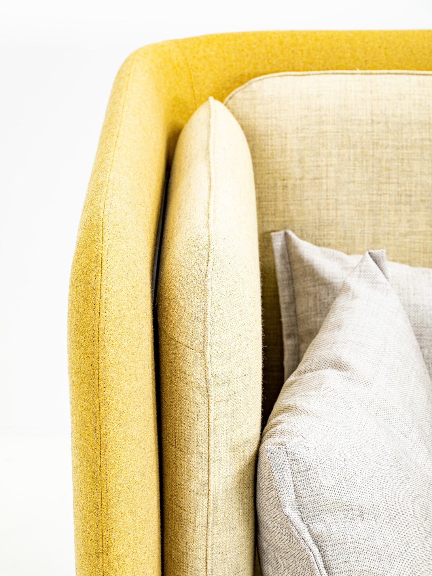 BUZZISPARK LOW | Armchair By BuzziSpace design Alain Gilles