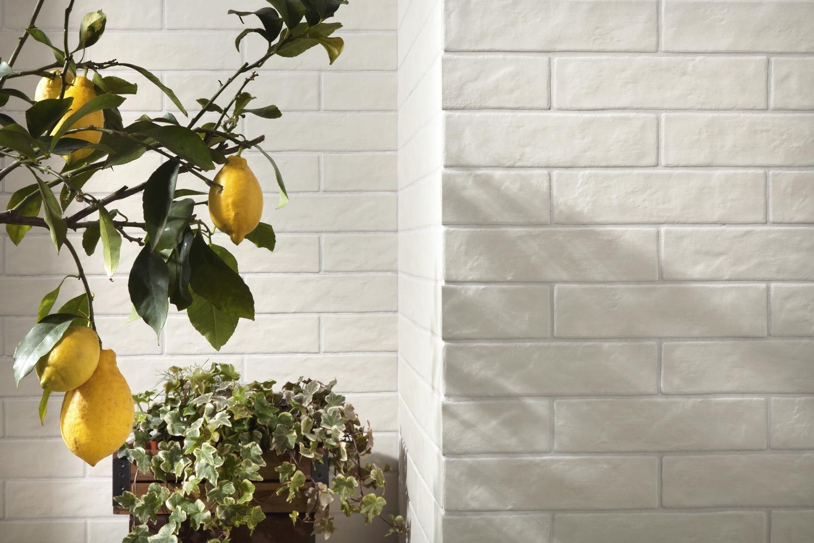 Porcelain stoneware wall tiles with brick effect CALCE By Ragno