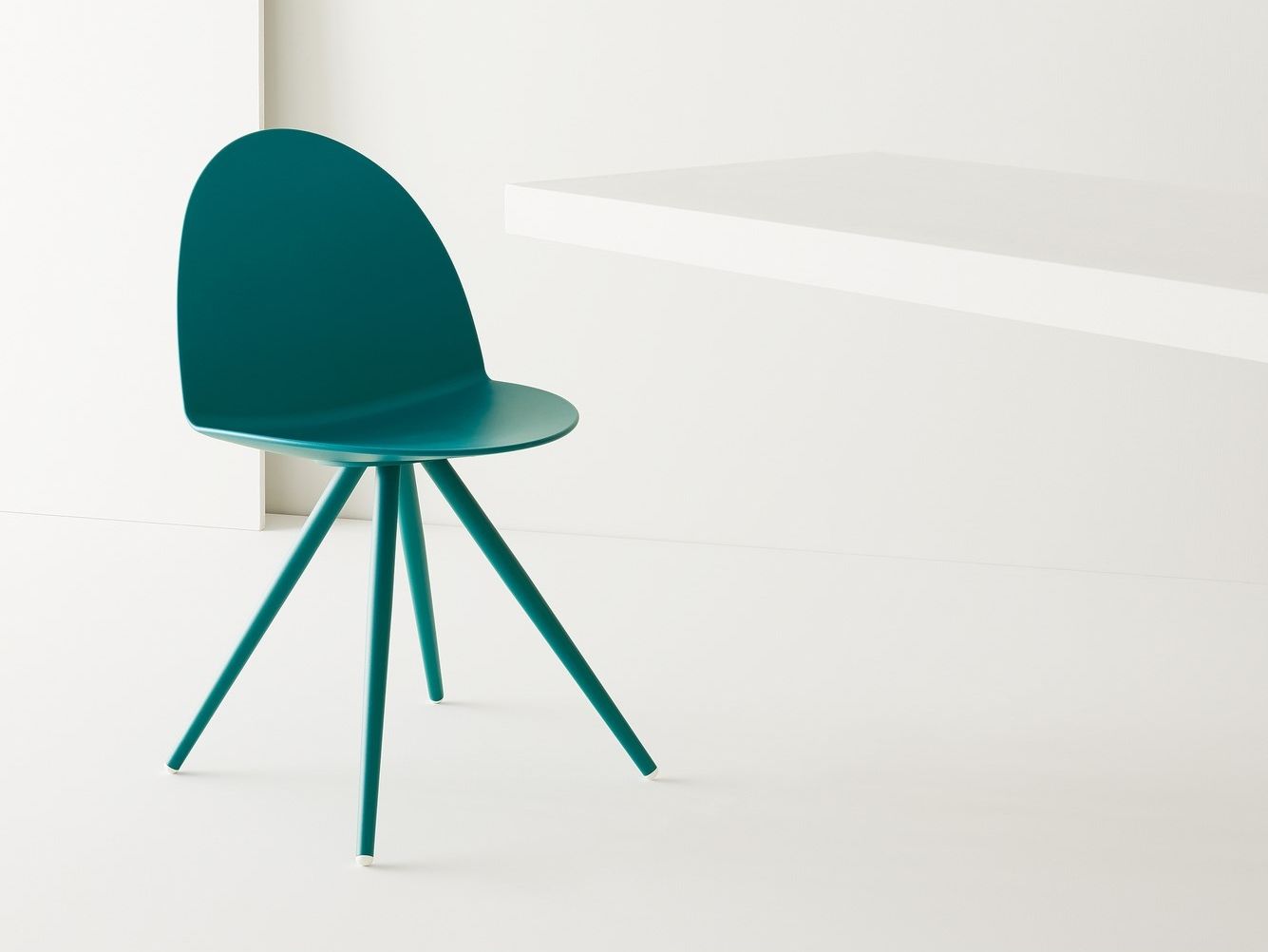 CAMEL | Trestle-based chair By Segis design Bartoli Design