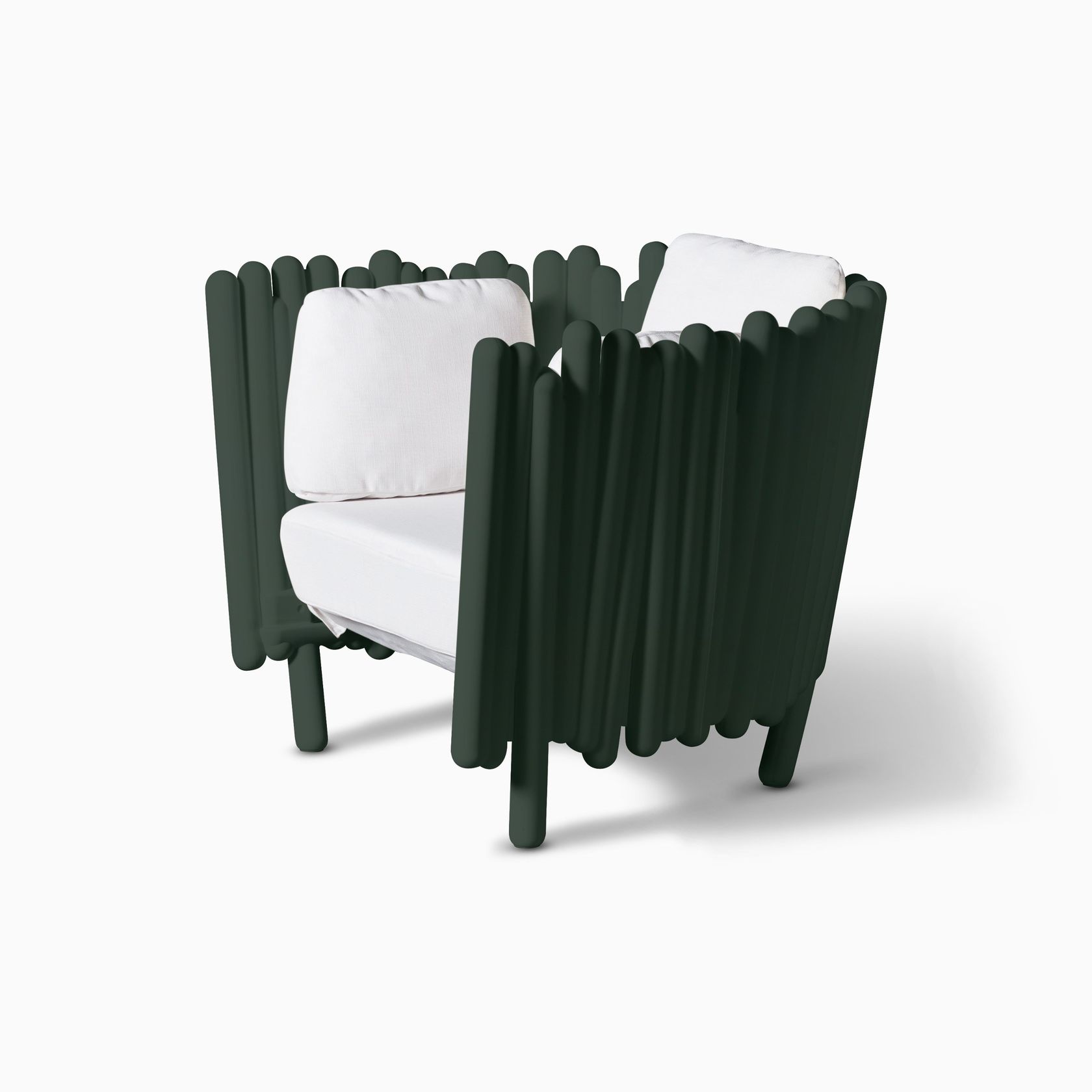 CANISSE Sillón de jardín de polietileno con brazos By Serralunga | design Philippe Nigro