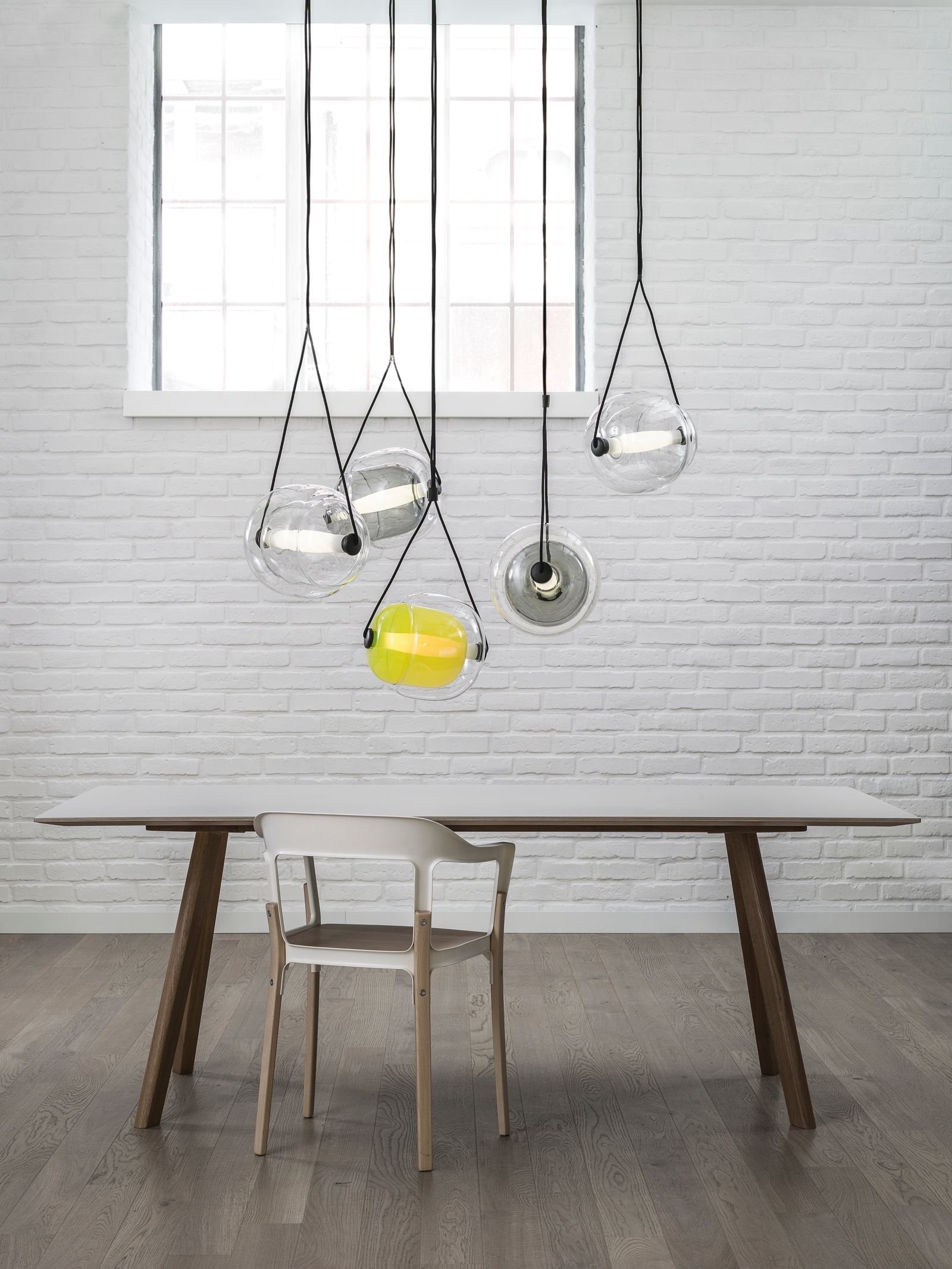 CAPSULA Pendant lamp By BROKIS