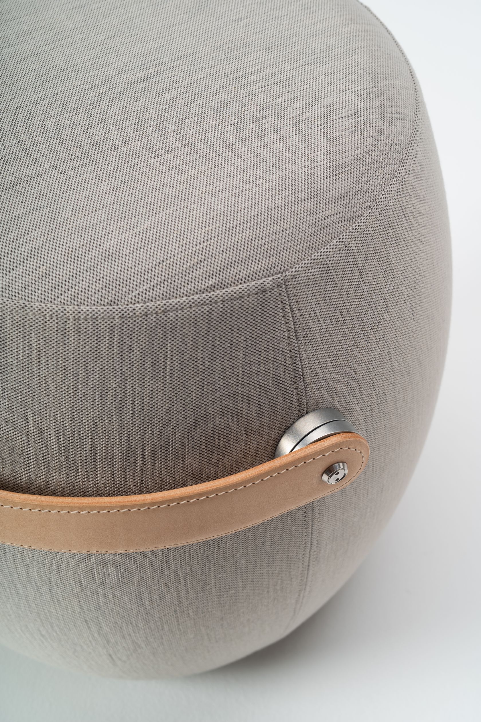 CARRY ON Upholstered round fabric pouf By Offecct | design Mattias Stenberg
