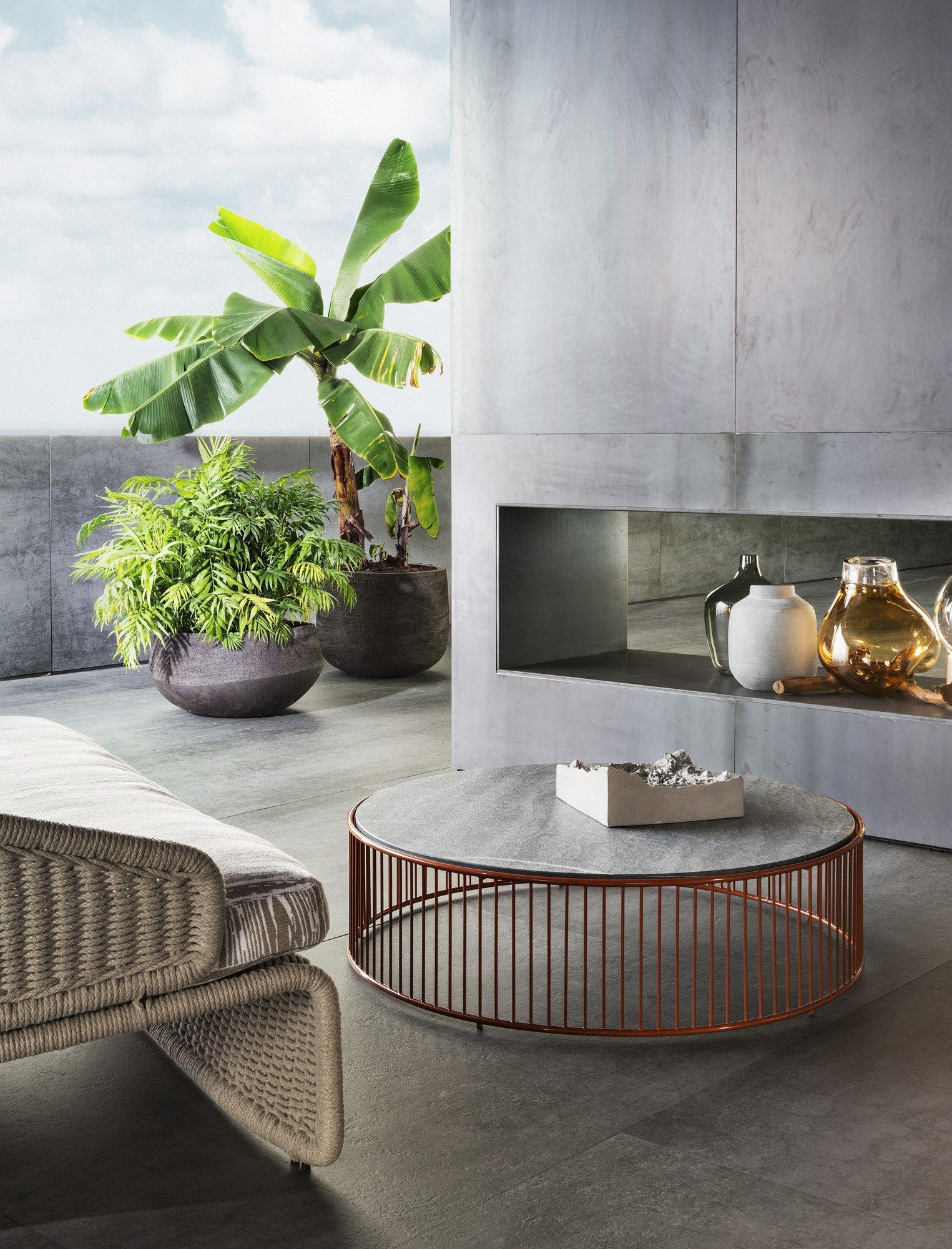 CAULFIELD OUTDOOR Outdoor side table By Minotti | design Rodolfo Dordoni