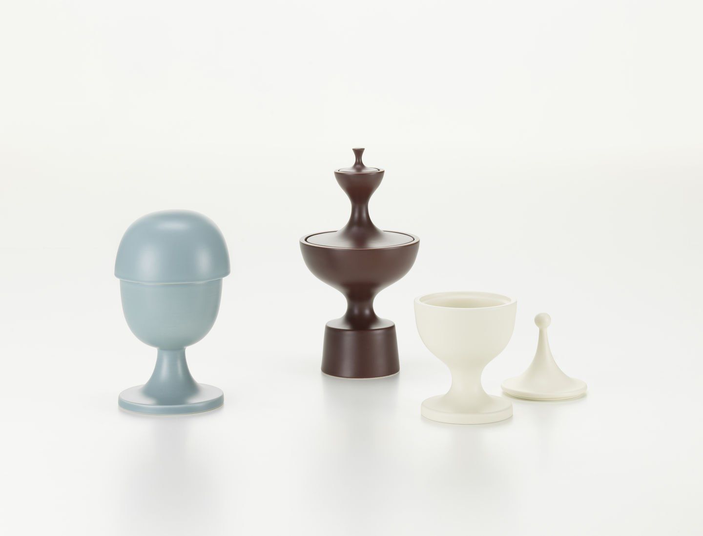 CERAMIC CONTAINERS Ceramic storage box By Vitra | design Alexander Girard