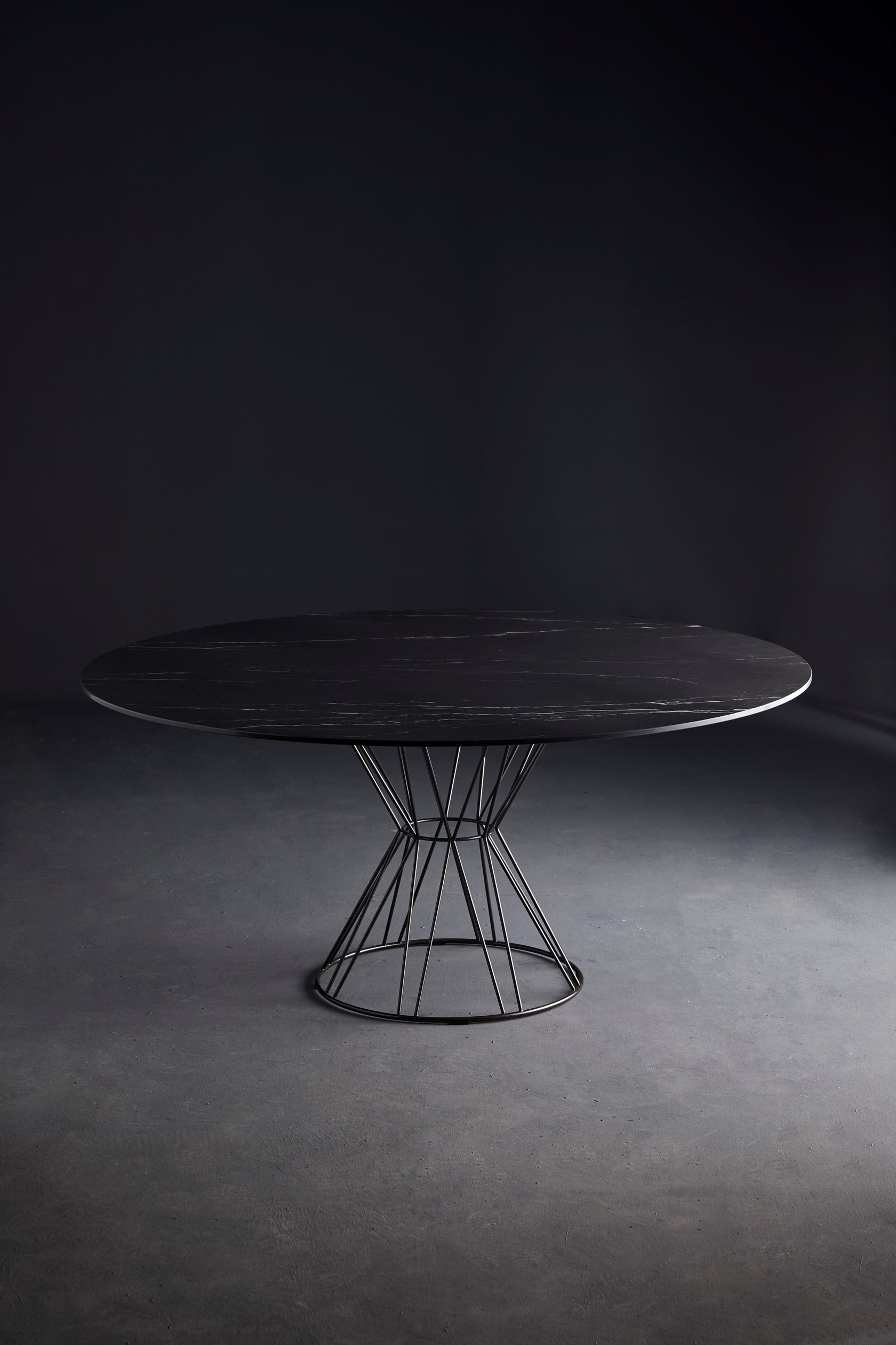CIRCUS | Round table By Colico design Fauciglietti Engineering