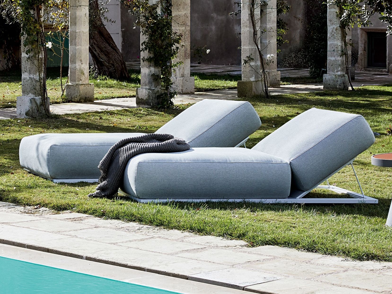 CLAUD | Garden daybed By Meridiani