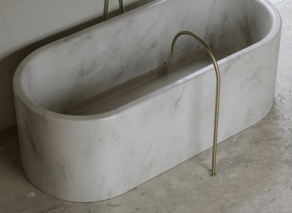 JP 35.2 Floor standing stainless steel bathtub spout By COCOON | design ...