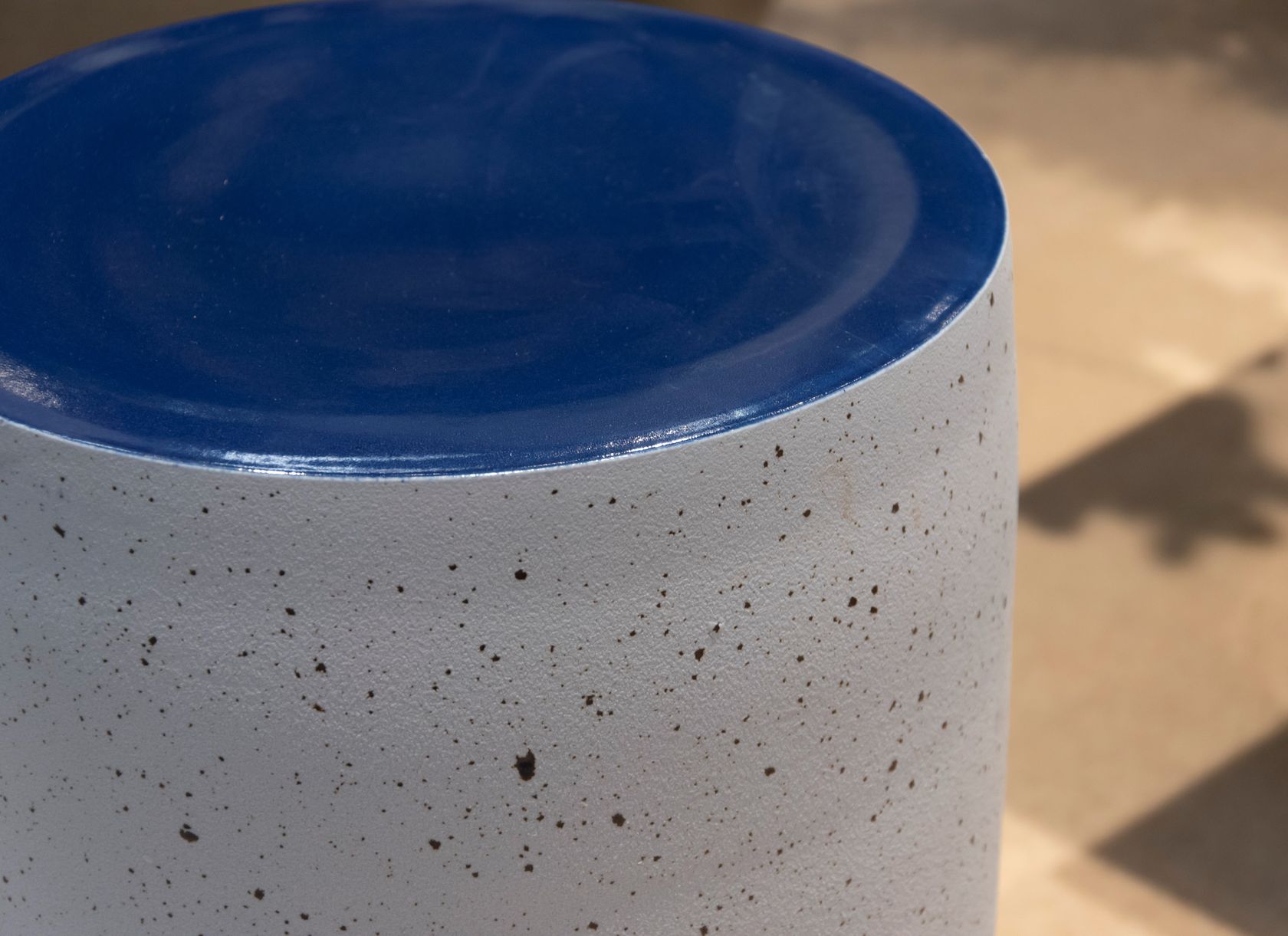 COLUMN | Stool Porcelain stool By MOVIMENTO
