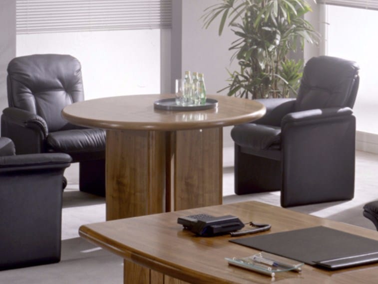 COMMODORE | Meeting table By Dyrlund