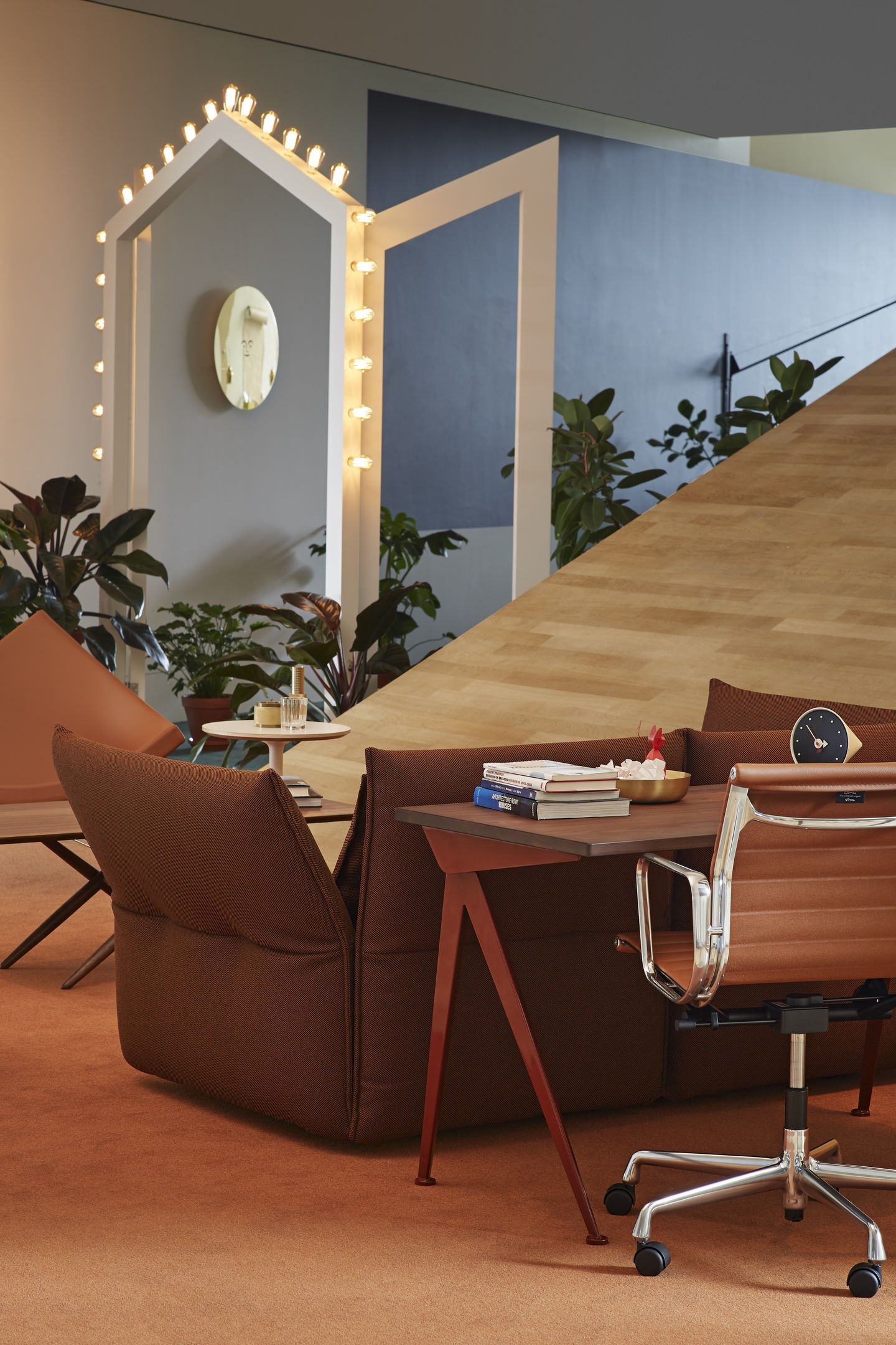 COMPAS DIRECTION Rectangular solid wood writing desk By Vitra | design ...