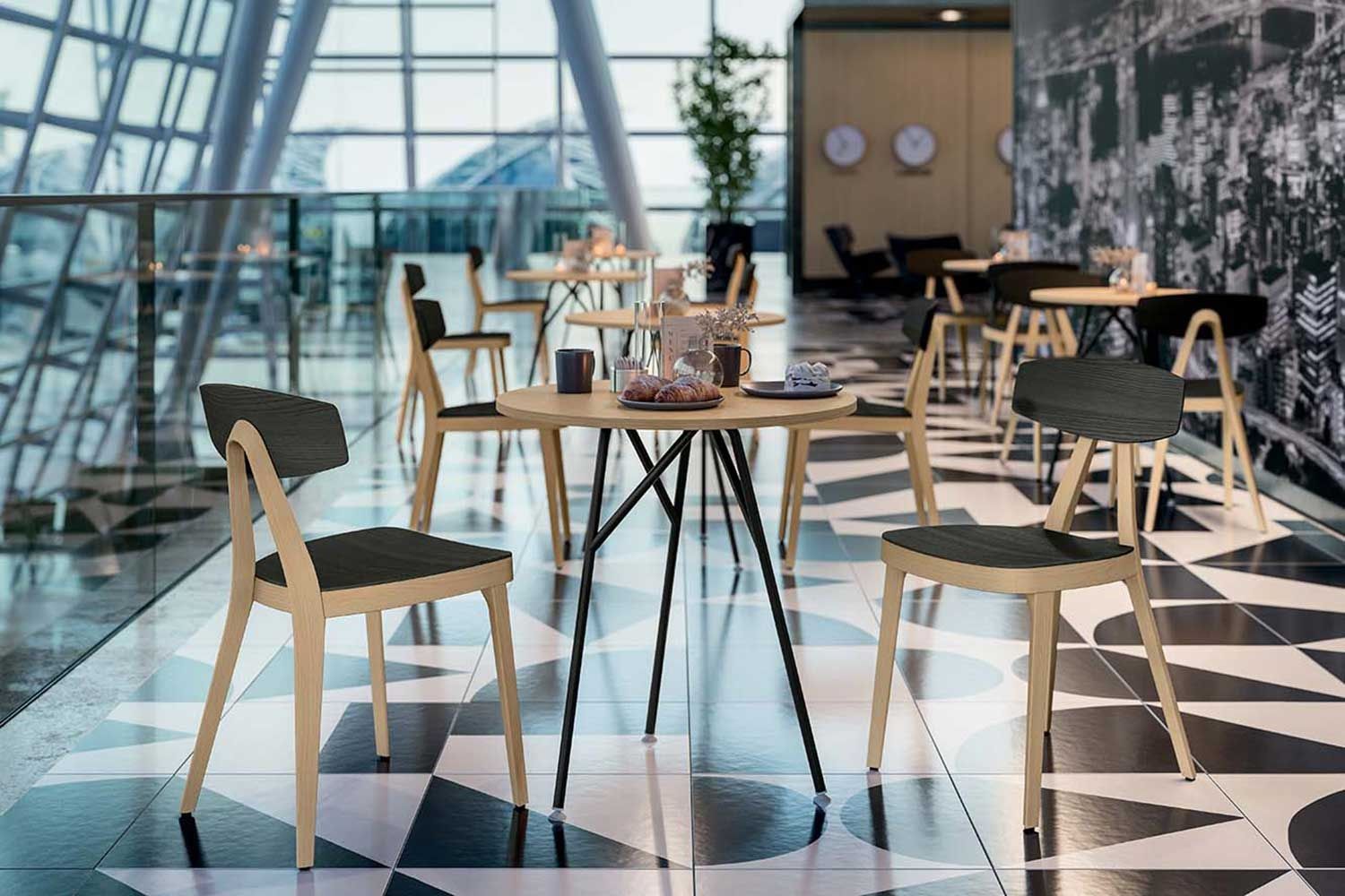 COMPASSO Chair By Quadrifoglio Group | design Dorigo Design