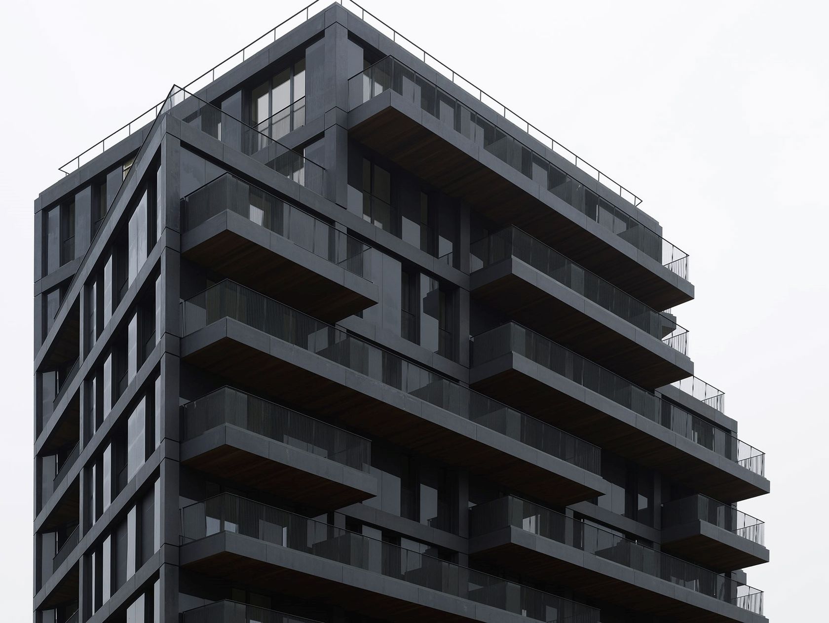 CONCRETE SKIN Large format panels By RIEDER