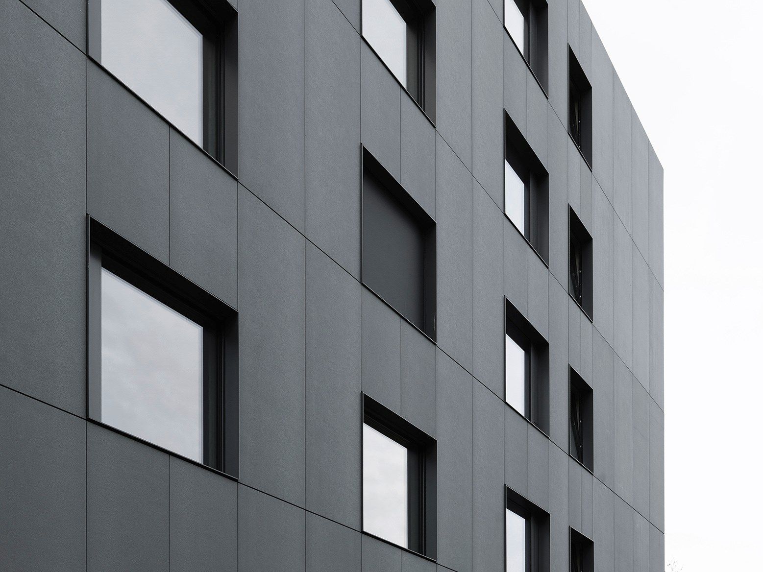 CONCRETE SKIN Large format panels By RIEDER