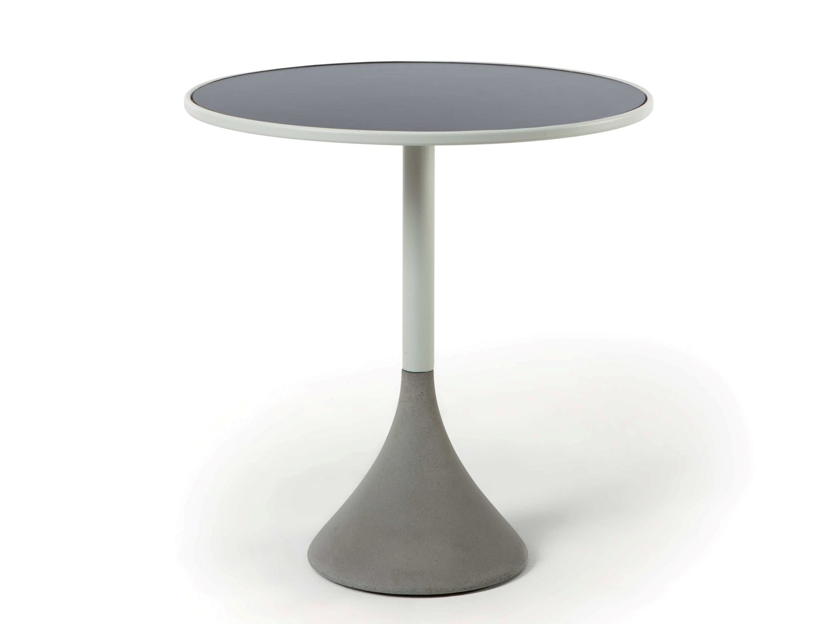 CONCRETO Round teak garden table By Ethimo | design Luca Nichetto