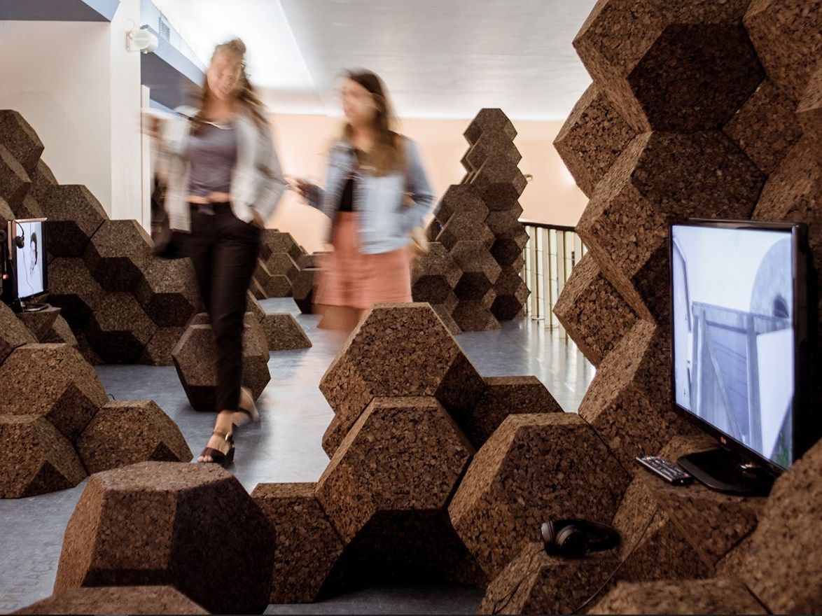 CORKAHEDRON Cork room divider By GENCORK | design DIGITALAB