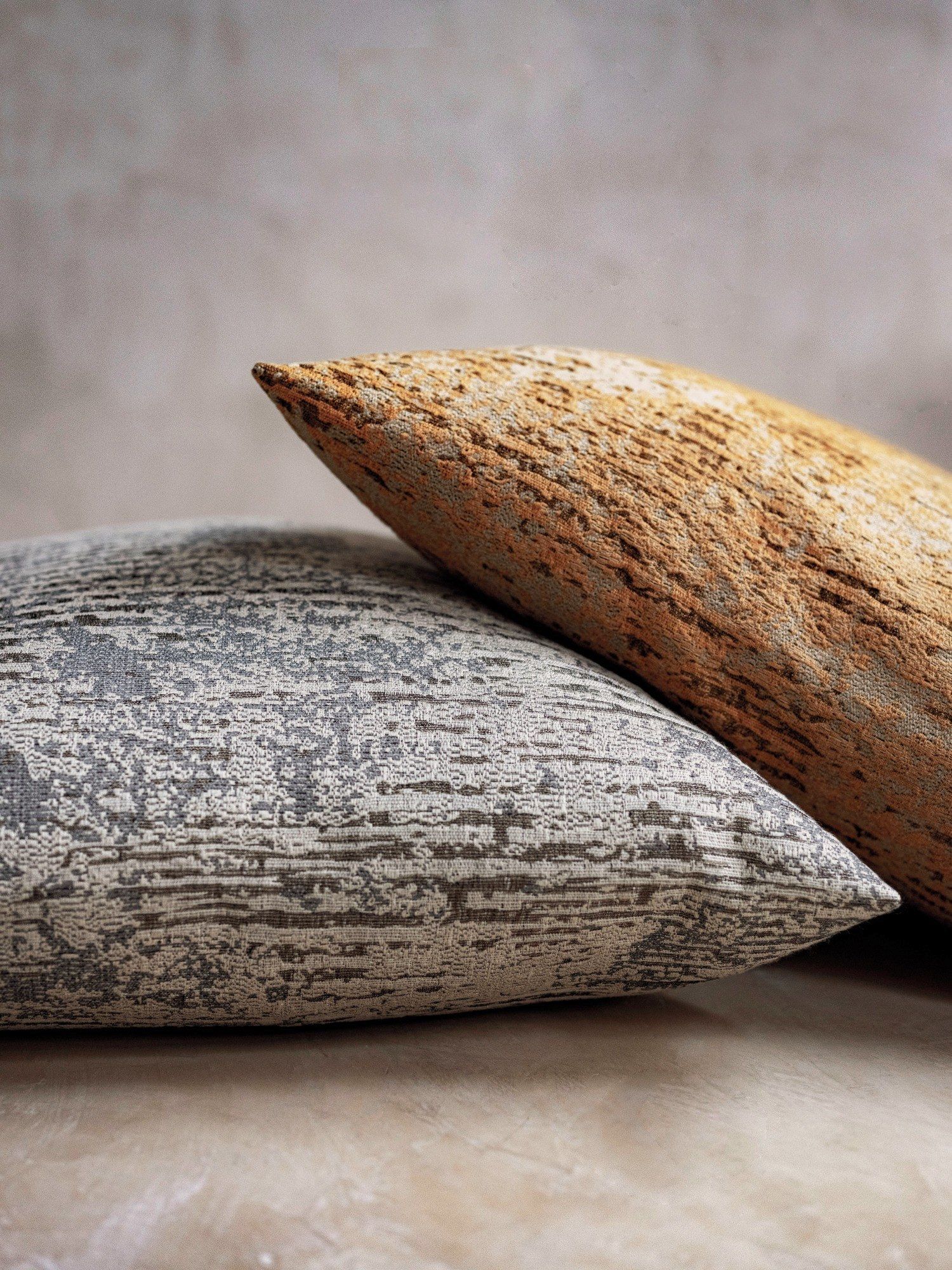 High resistance upholstery fabric with graphic pattern CRAFT CHIC ...