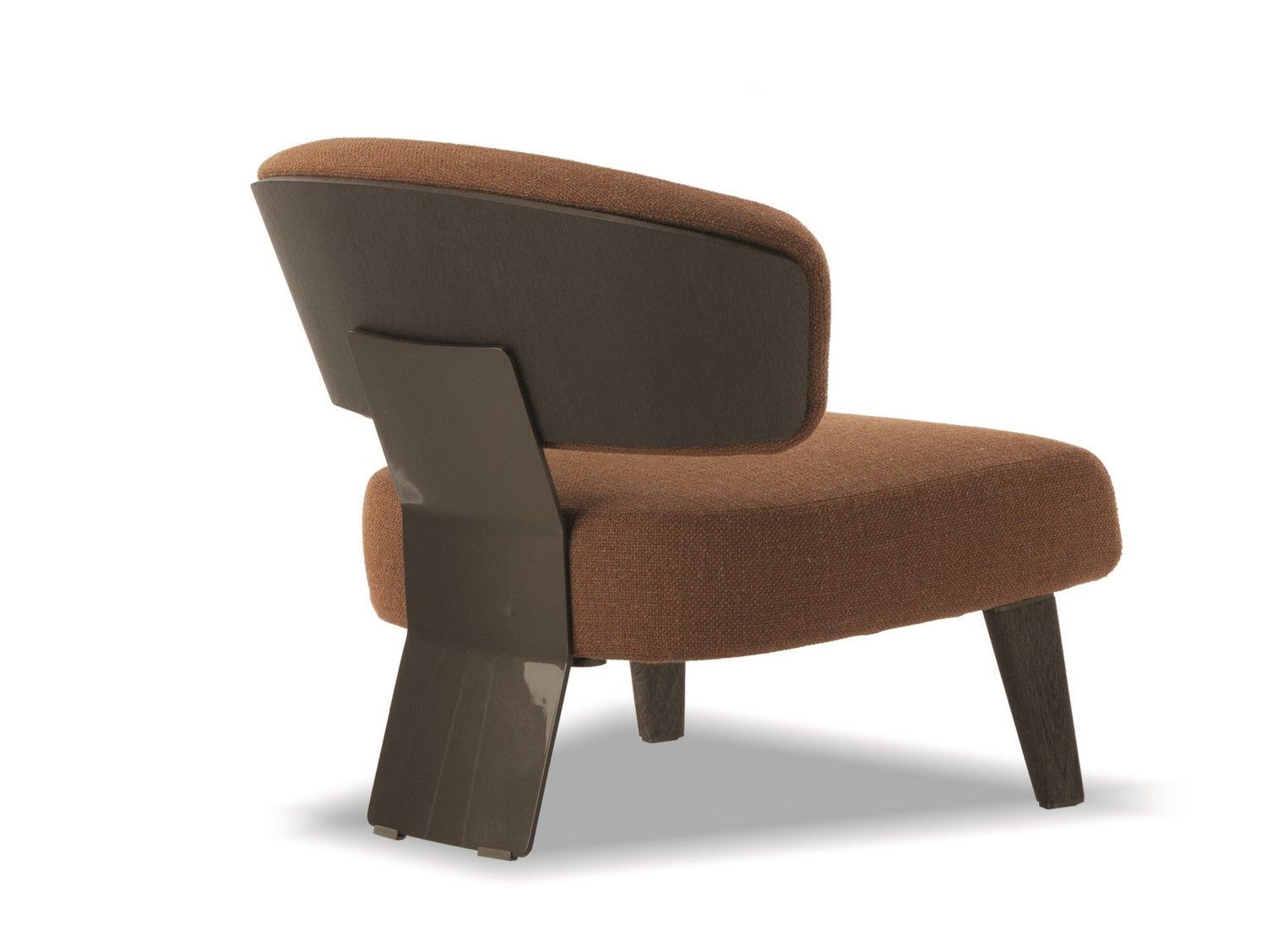 REEVES WOOD Easy chair By Minotti | design Rodolfo Dordoni
