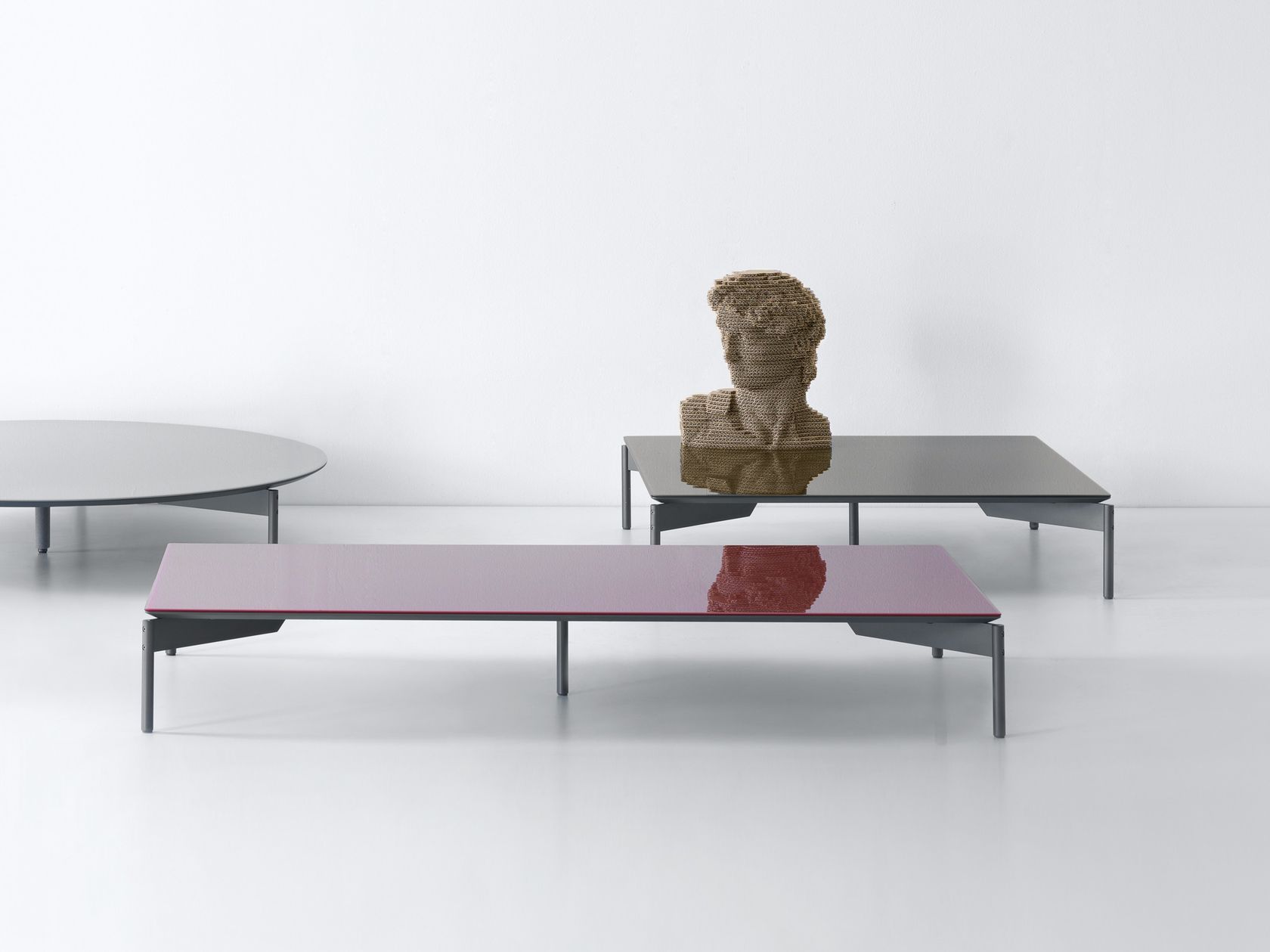 CRUISE | Rectangular coffee table By Lema