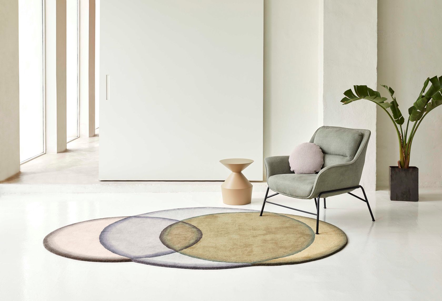 CRYSTAL NEUTRAL Rug By GAN