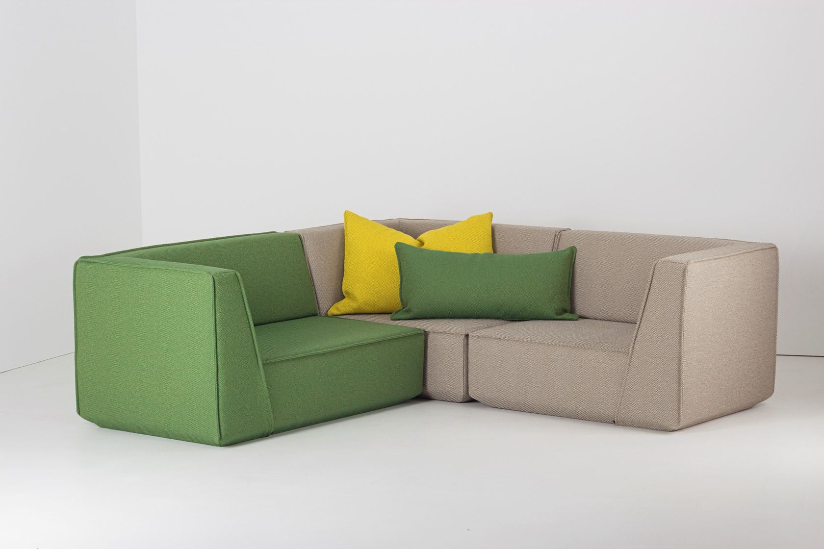 CUBIT Modular 3 seater fabric sofa By Cubit by Mymito