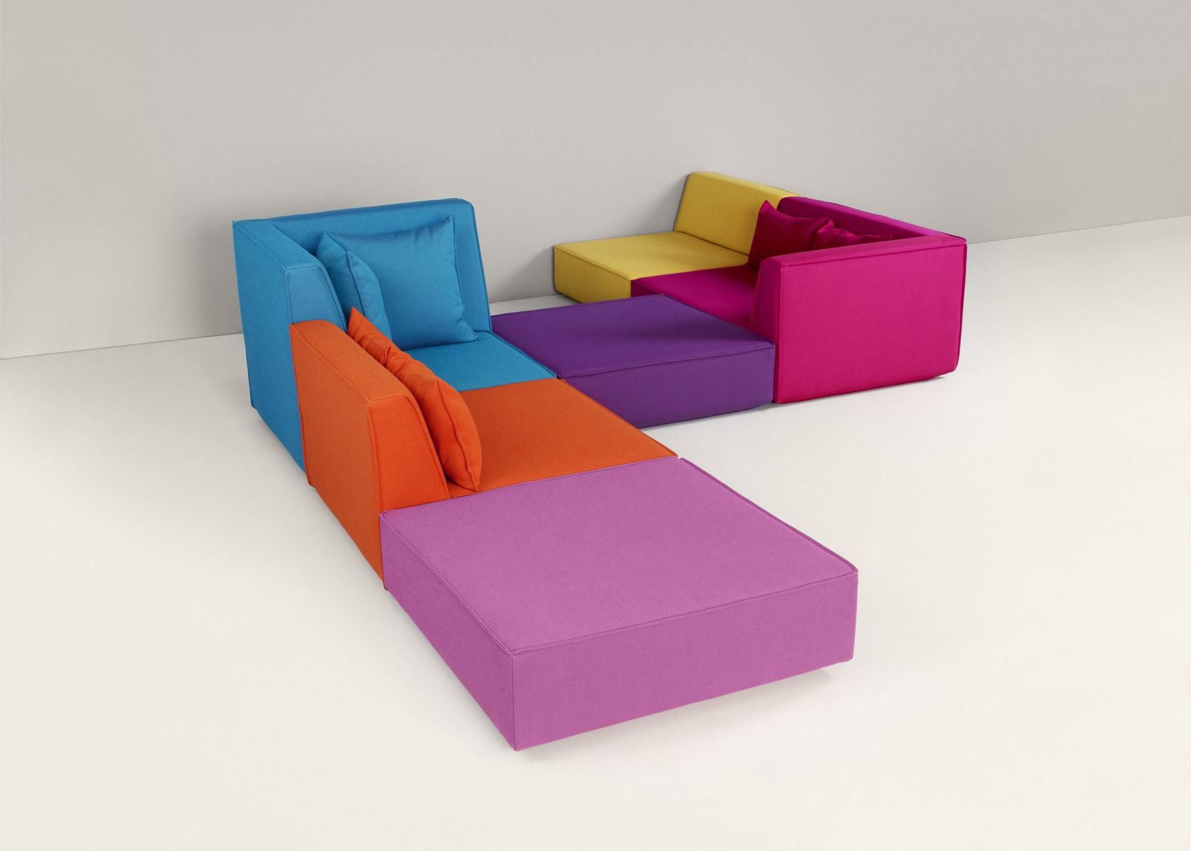 CUBIT 6 seater modular fabric sofa By Cubit by Mymito