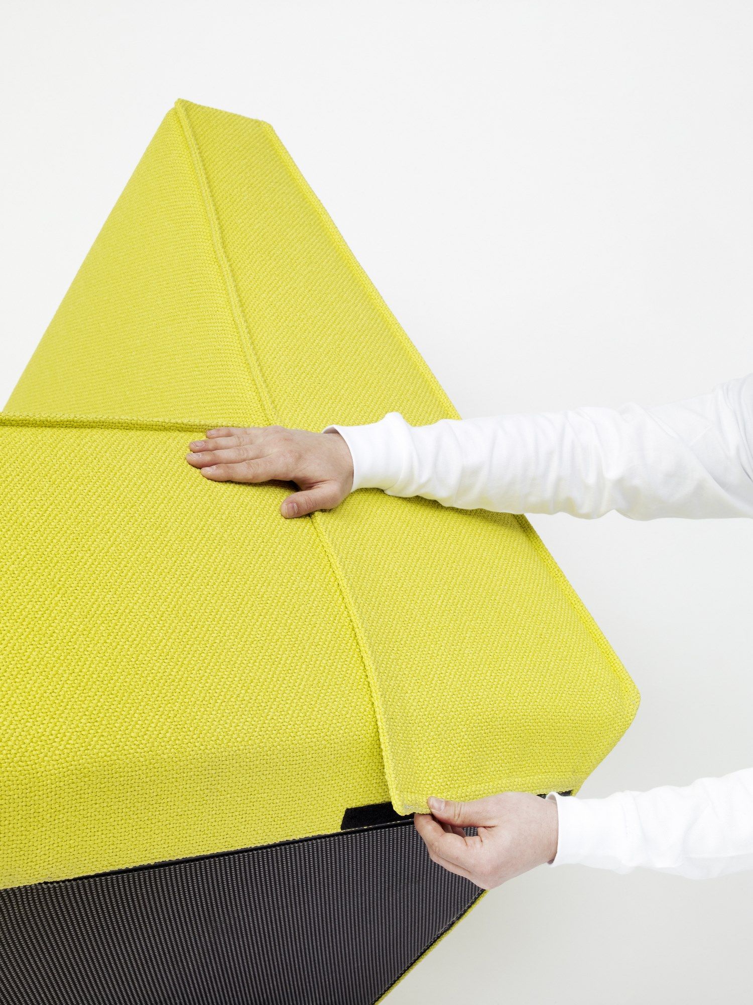 CUBIT Fabric armchair with removable cover By Cubit by Mymito